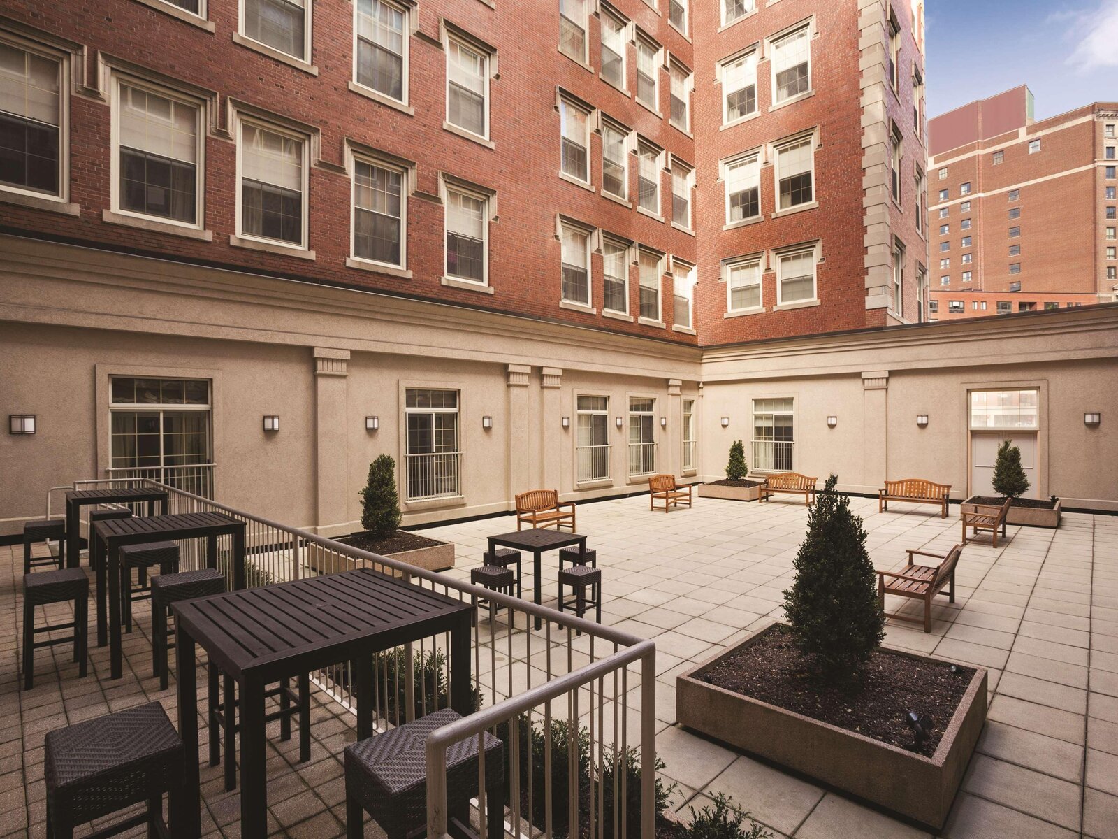 Hotel DoubleTree by Hilton Boston - Downtown in Boston günstig buchen ...