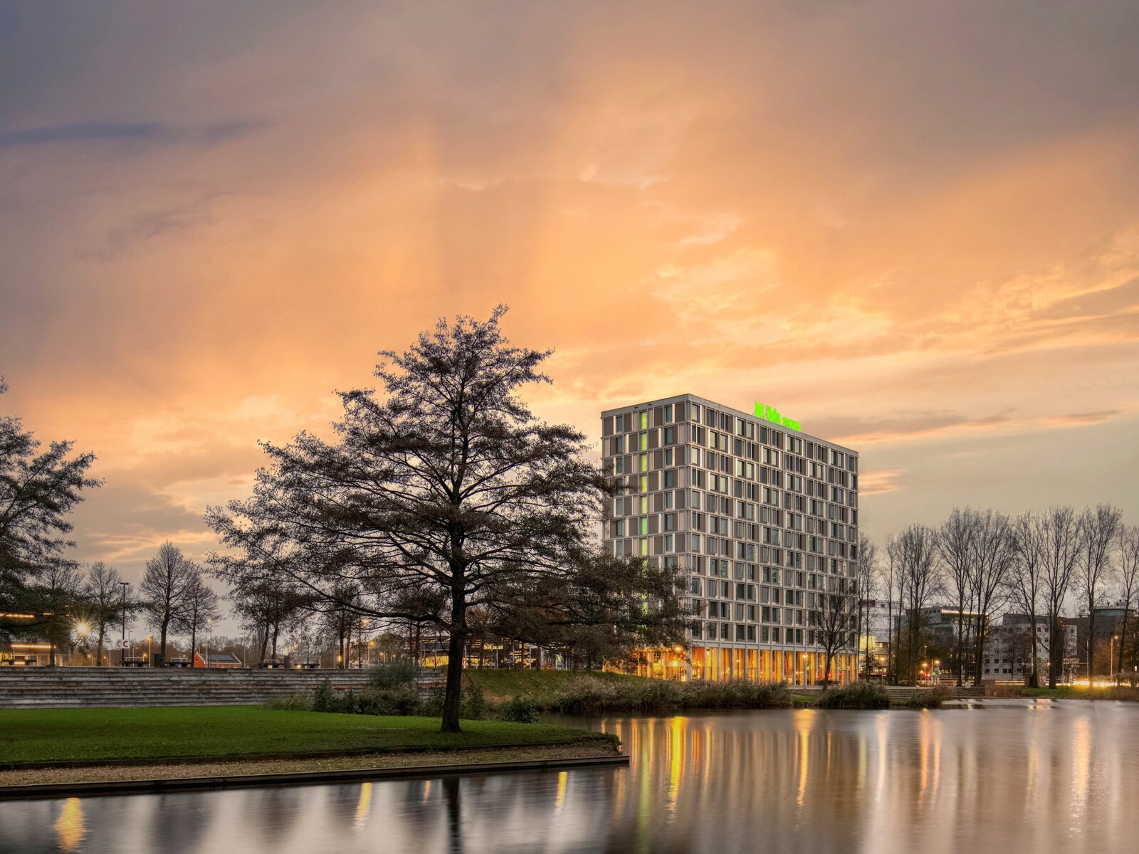 Hotel ibis Styles Rotterdam Ahoy in Rotterdam günstig buchen bei TUI.com
