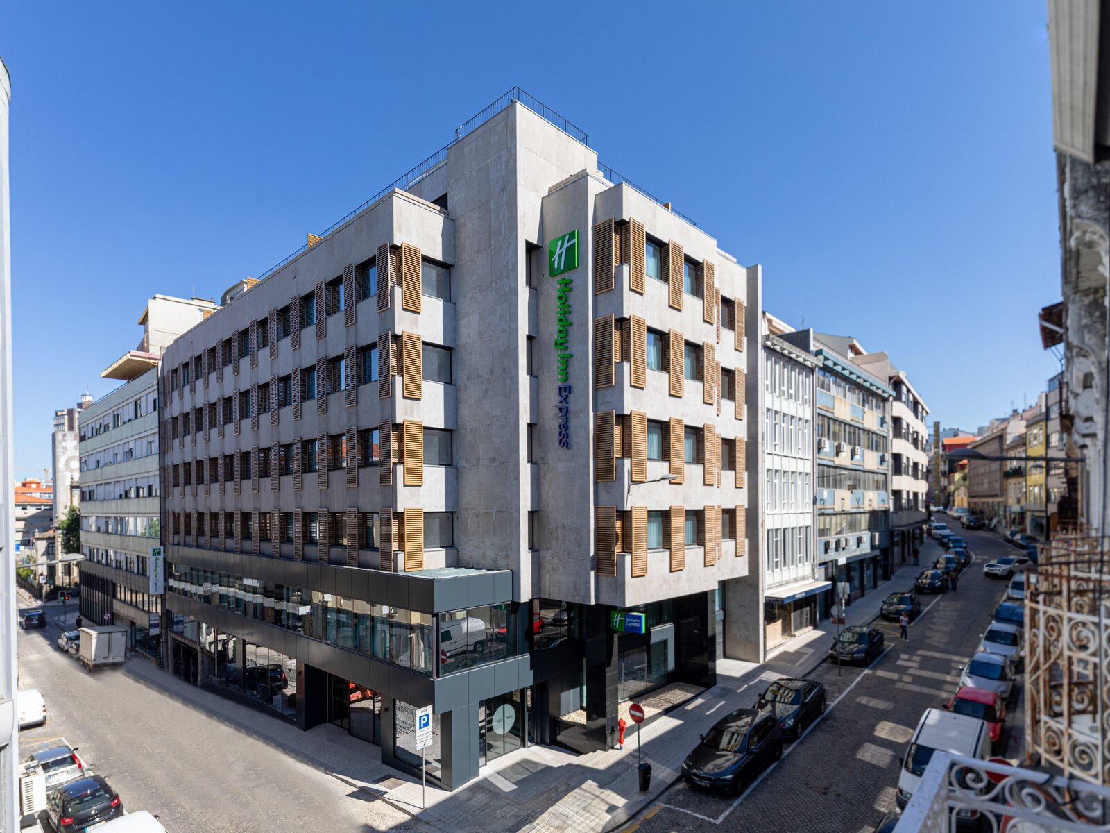 Hotel Holiday Inn Express Porto City Centre in Porto günstig buchen bei ...