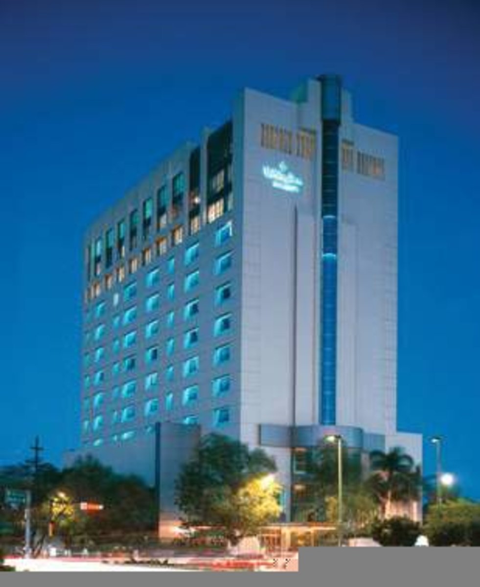 Hotel Holiday Inn Select Guadalajara in Guadalajara günstig buchen bei ...