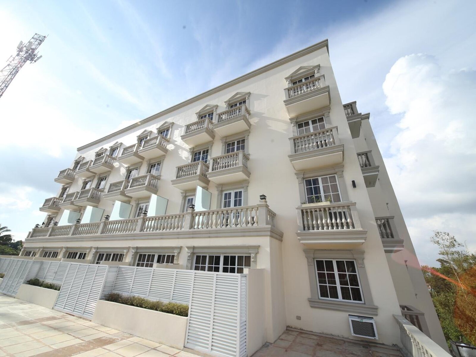 Hotel Via Appia Tagaytay in Tagaytay günstig buchen bei TUI.com