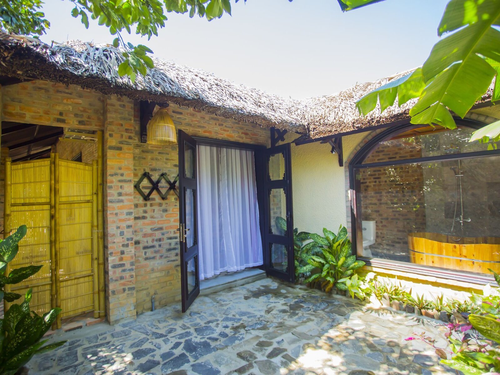 Hotel Hue Ecolodge in Hue günstig buchen bei TUI.com