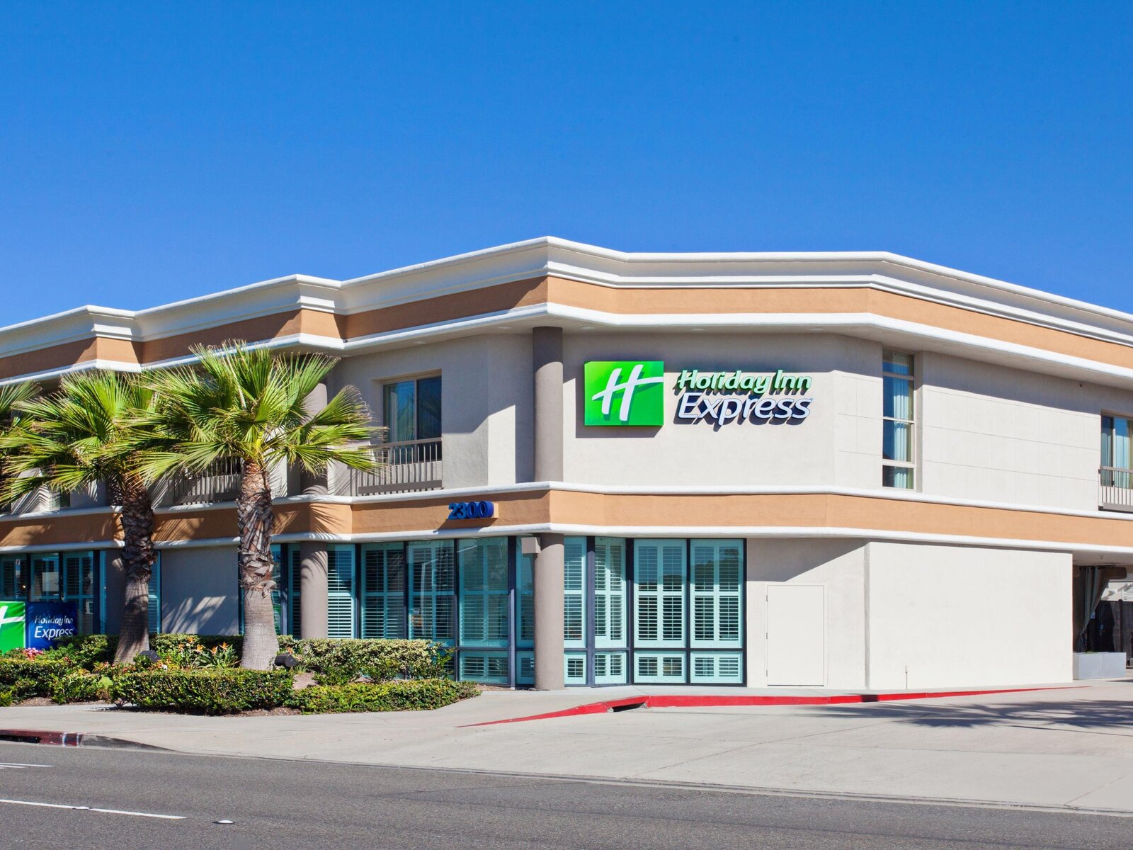 Hotel Holiday Inn Express Newport Beach in Newport Beach günstig buchen ...