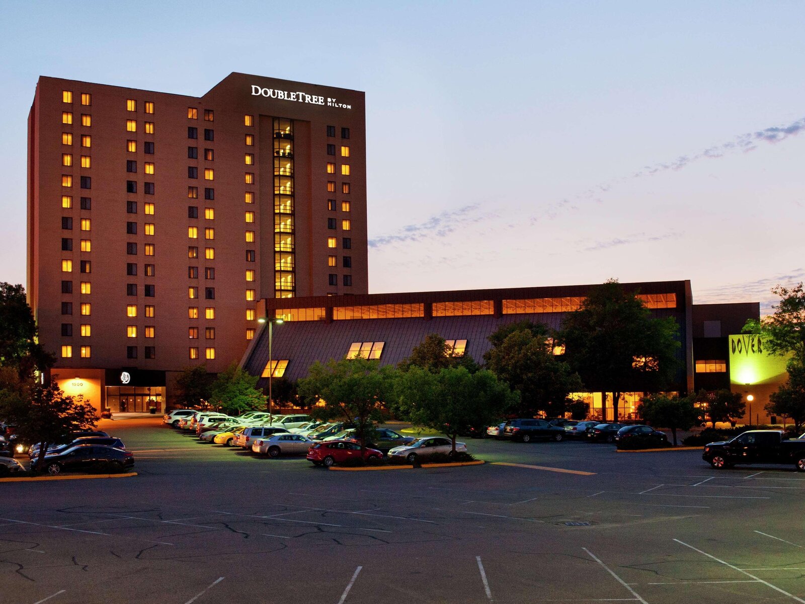 Hotel DoubleTree by Hilton Minneapolis - Park Place in Minneapolis ...