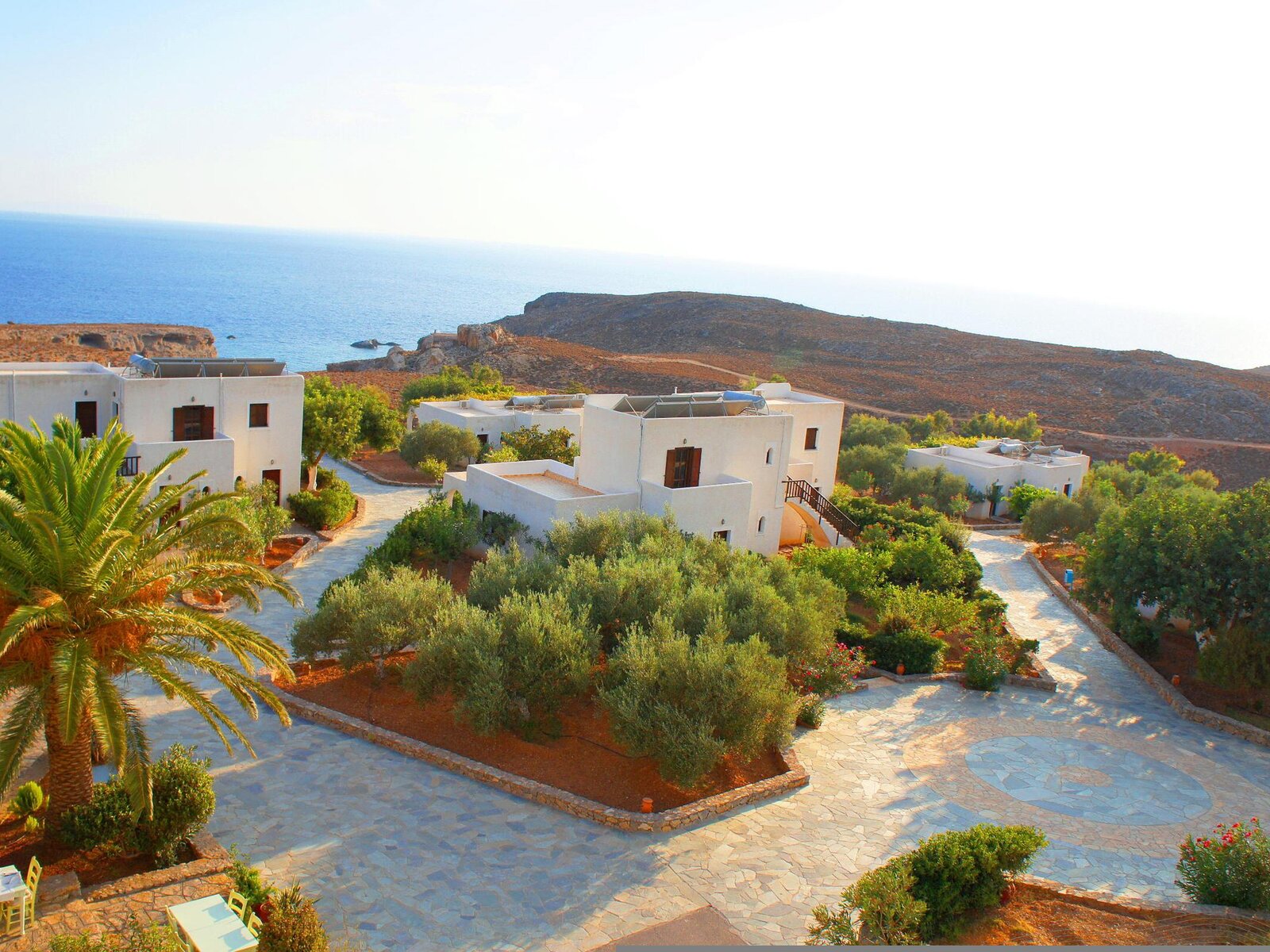 Hotel Vritomartis Naturist Resort in Frangokastello günstig buchen bei ...