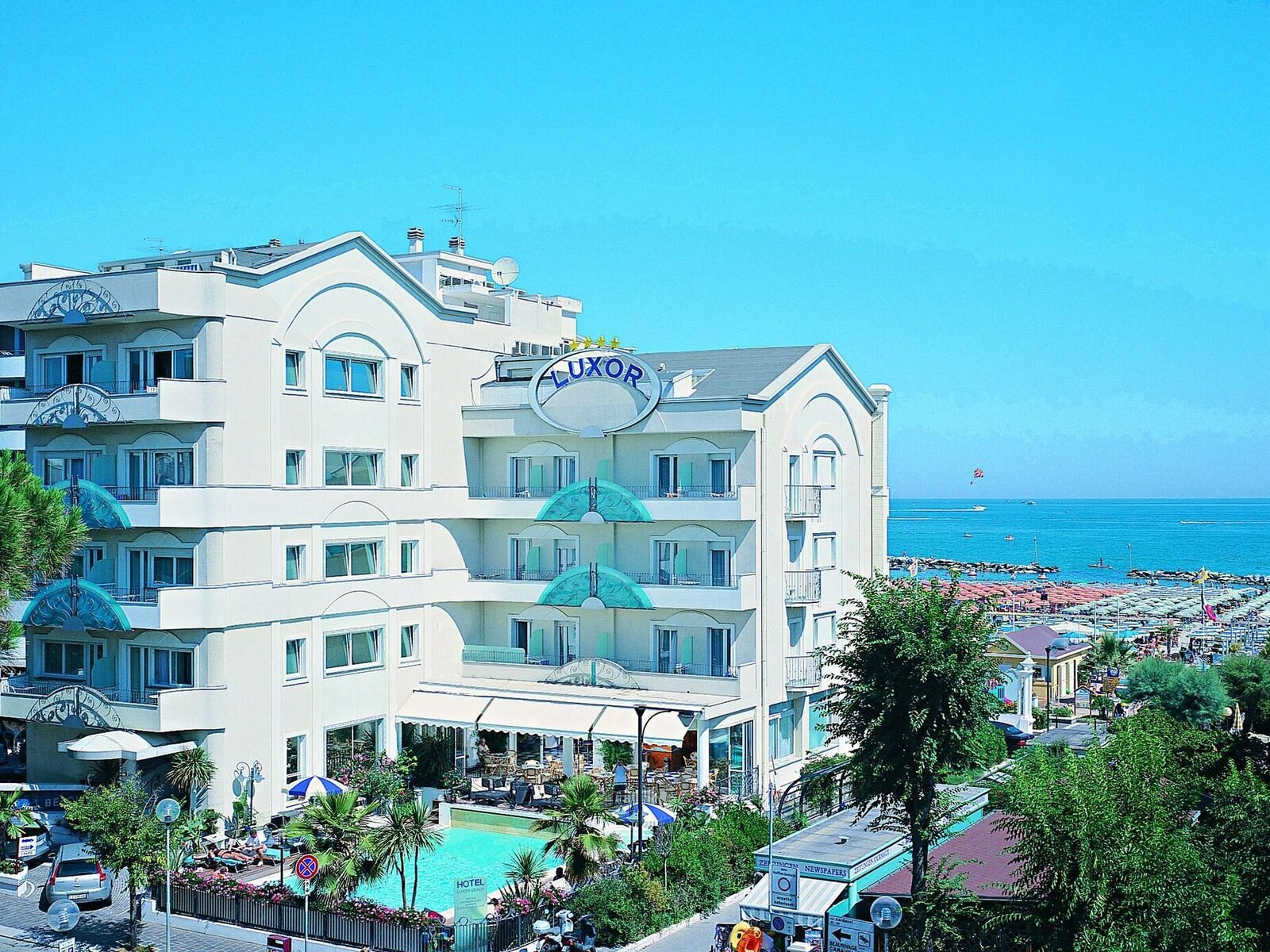 Hotel Hotel Luxor Beach in Cattolica günstig buchen bei TUI.com