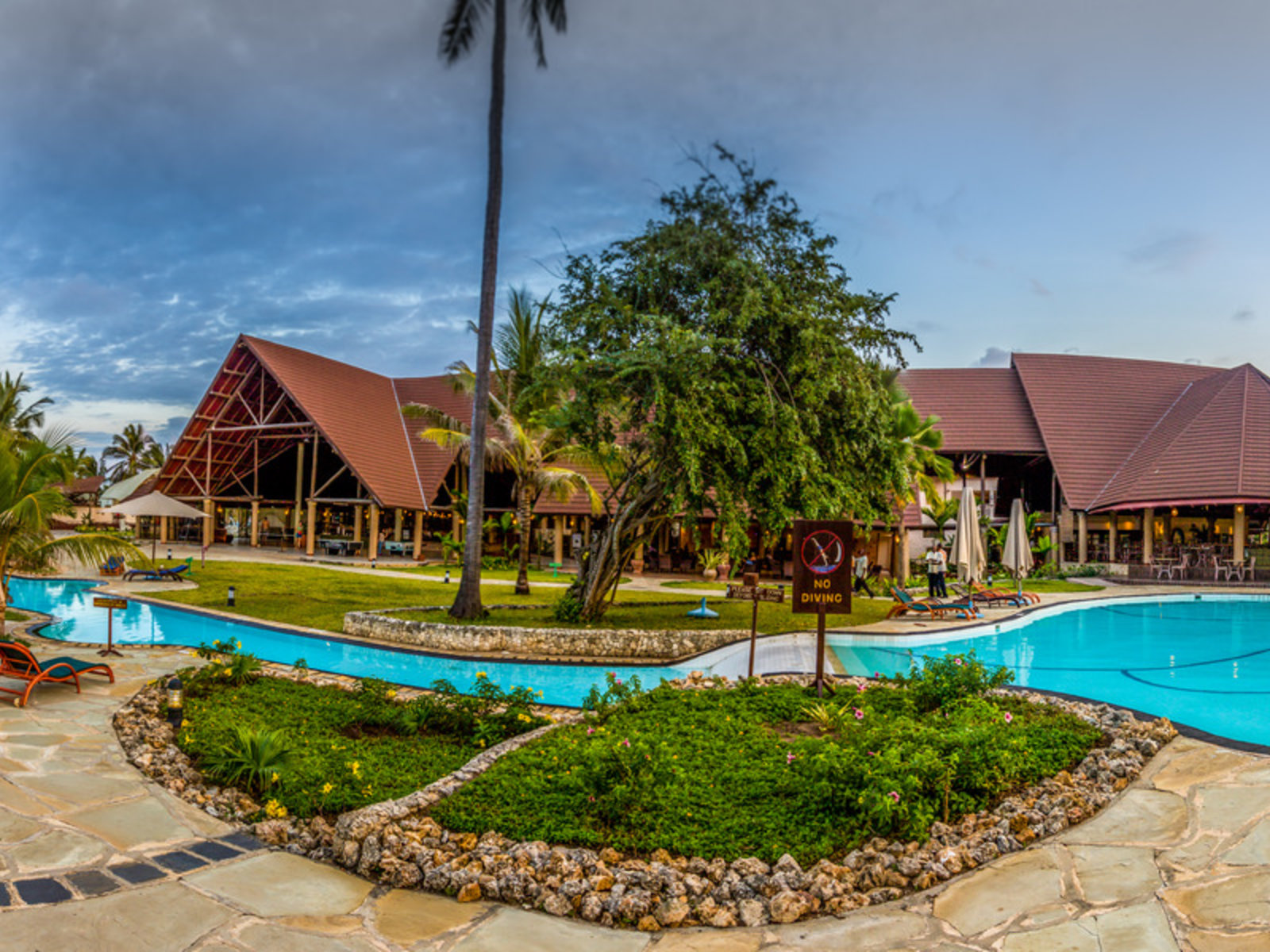 Hotel Amani Tiwi Beach Resort in Tiwi Beach günstig buchen bei TUI.at