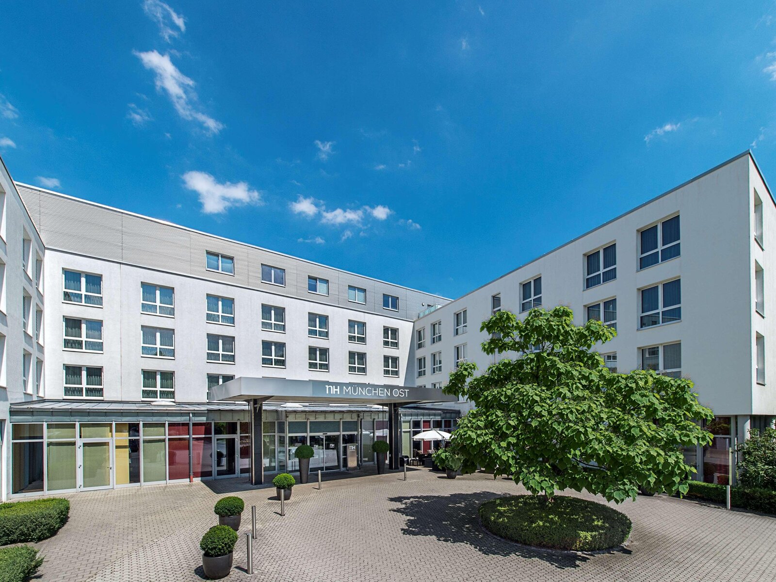 Hotel NH München Ost Conference Center in München günstig buchen bei ...