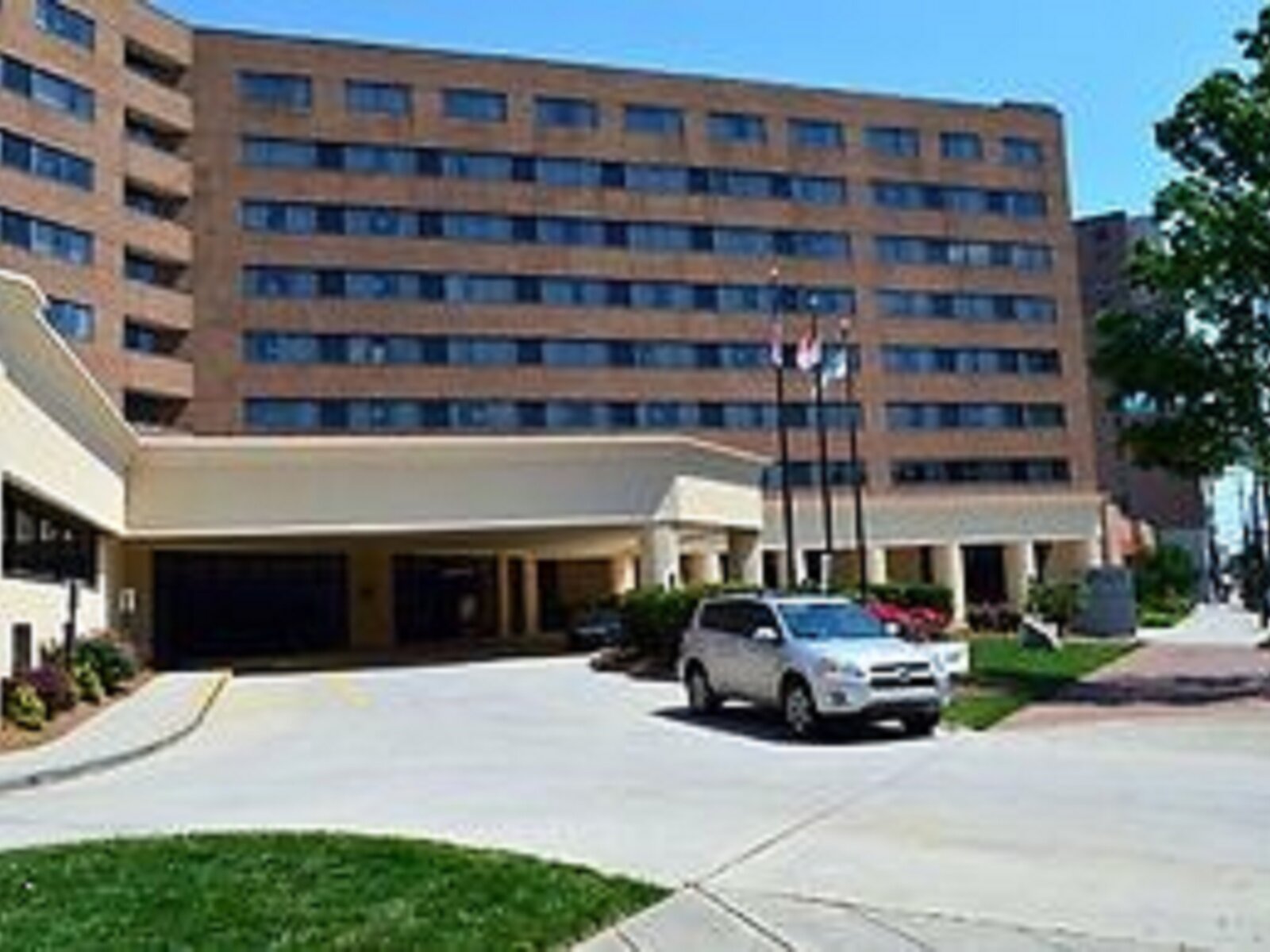 Hotel High Point Plaza Hotel & Conference Center in High Point günstig ...