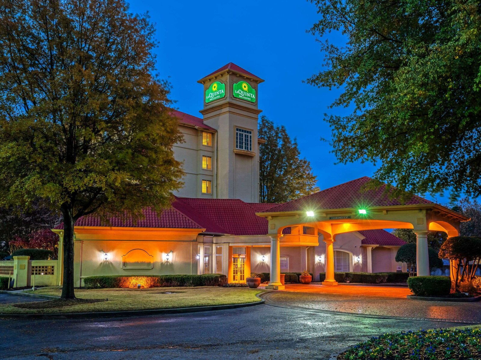 Hotel Holiday Inn Express & Suites Memphis East in Memphis günstig ...