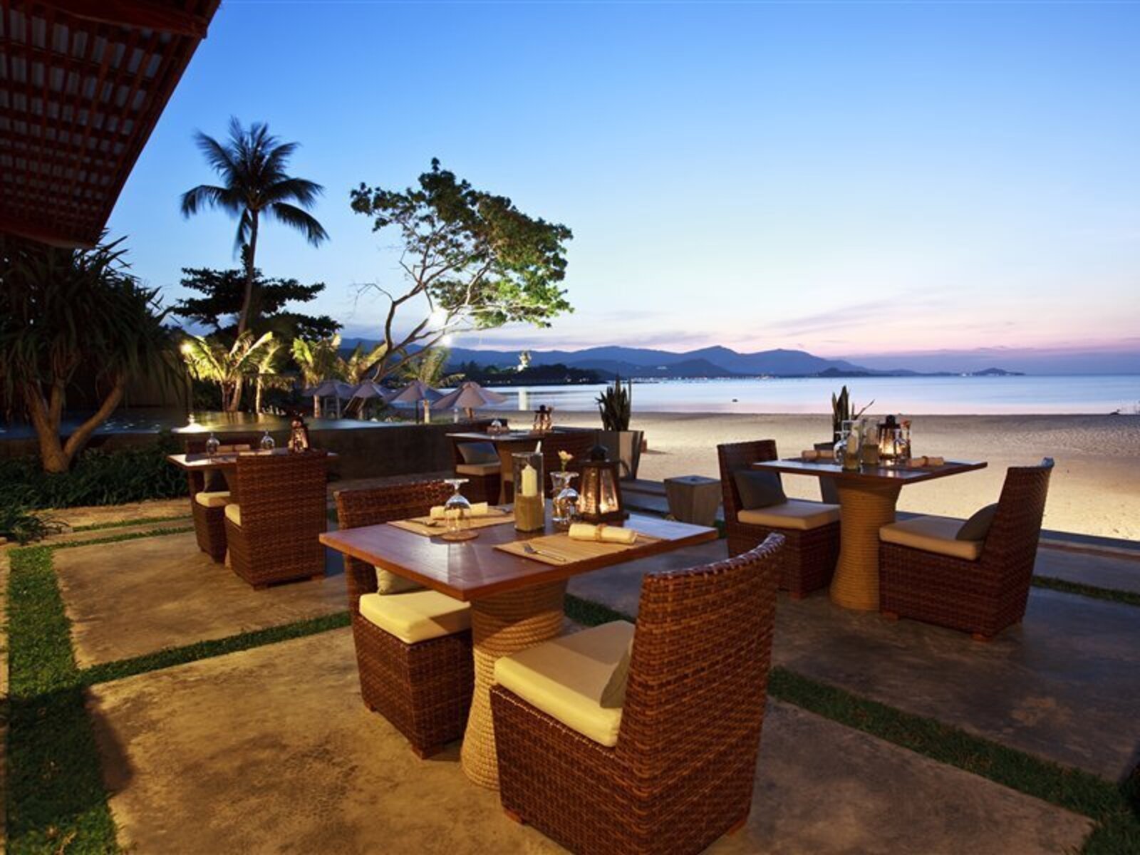 Hotel Deva Beach Resort Samui in Choeng Mon Beach günstig buchen bei TUI.at