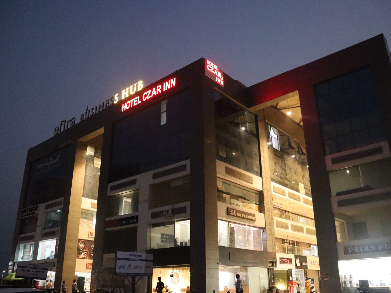 Hotel Hotel Czar Inn in Surat günstig buchen bei TUI.com