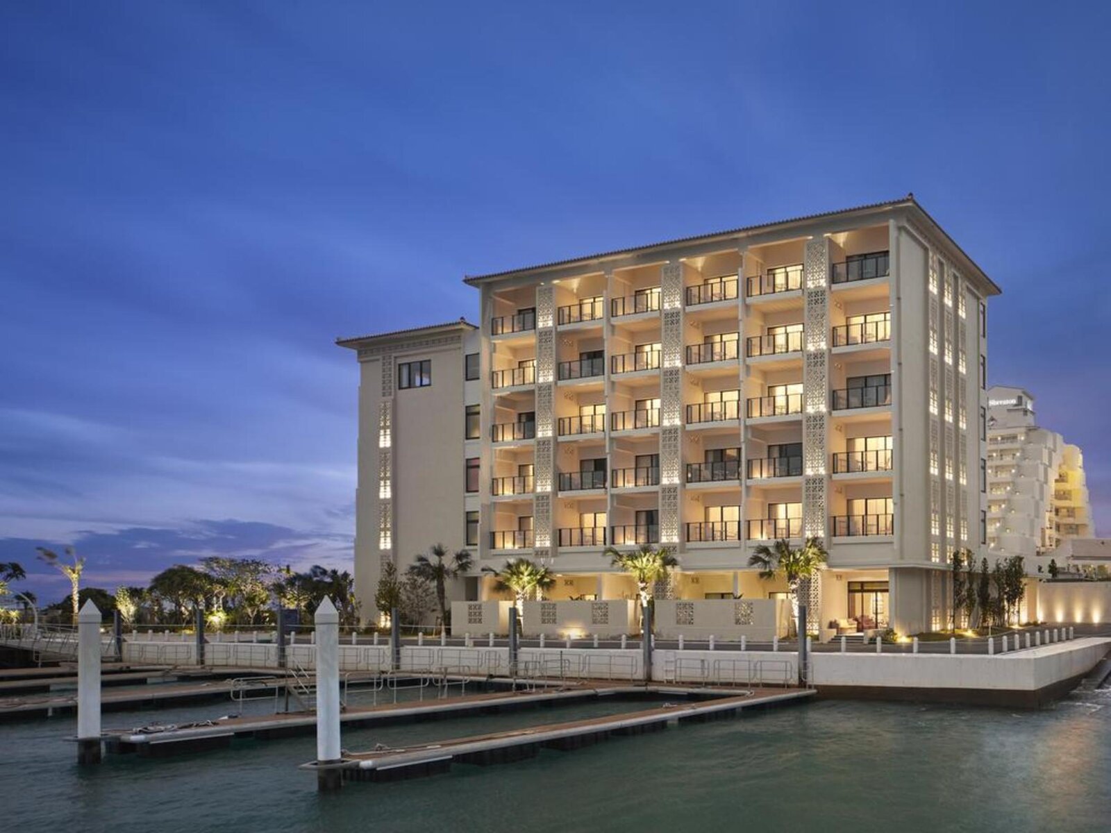 Sheraton Okinawa Sun Marina Resort - Onna Urlaub inkl. Flug » ltur