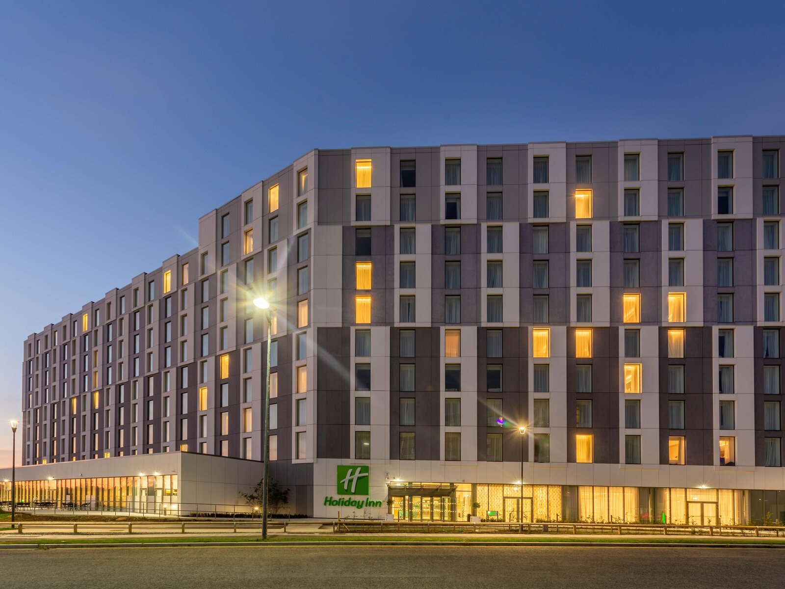 Hotel Holiday Inn Dublin Airport in Dublin günstig buchen bei TUI.com