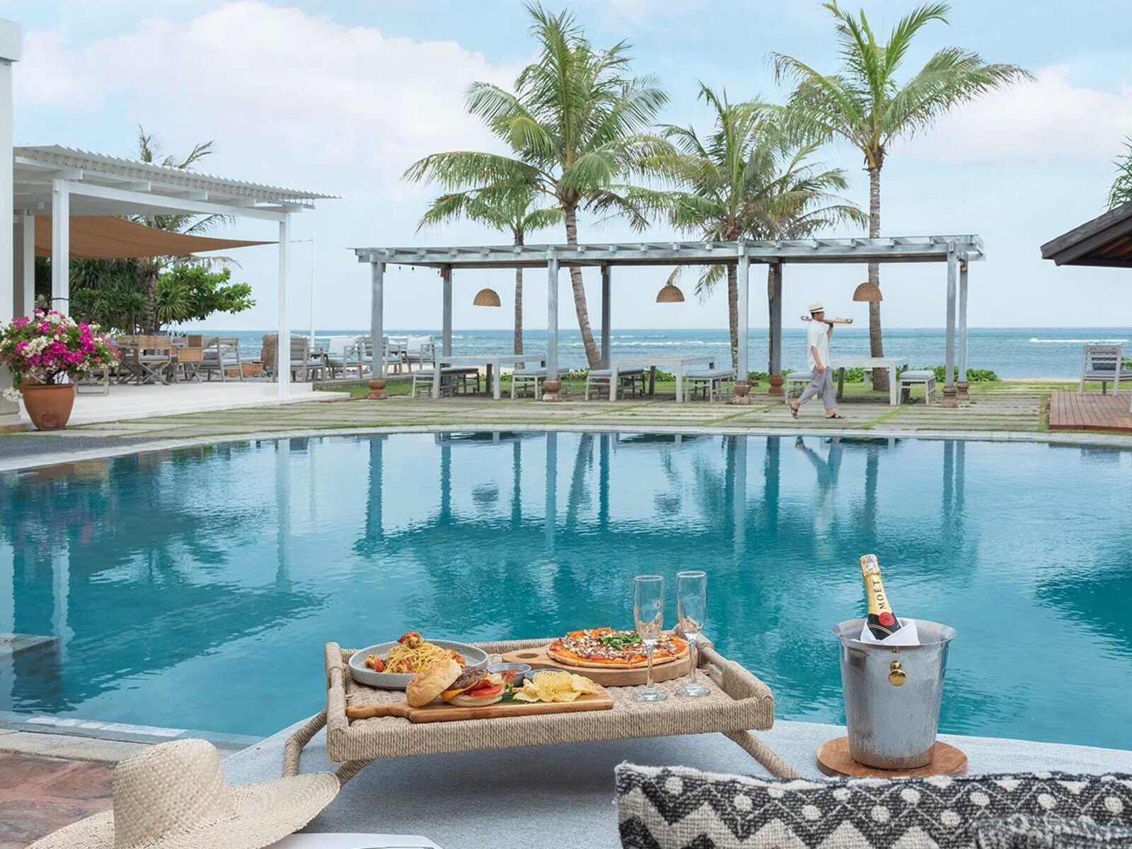 Hotel Sadara Boutique Beach Resort in Tanjung Benoa günstig buchen bei ...