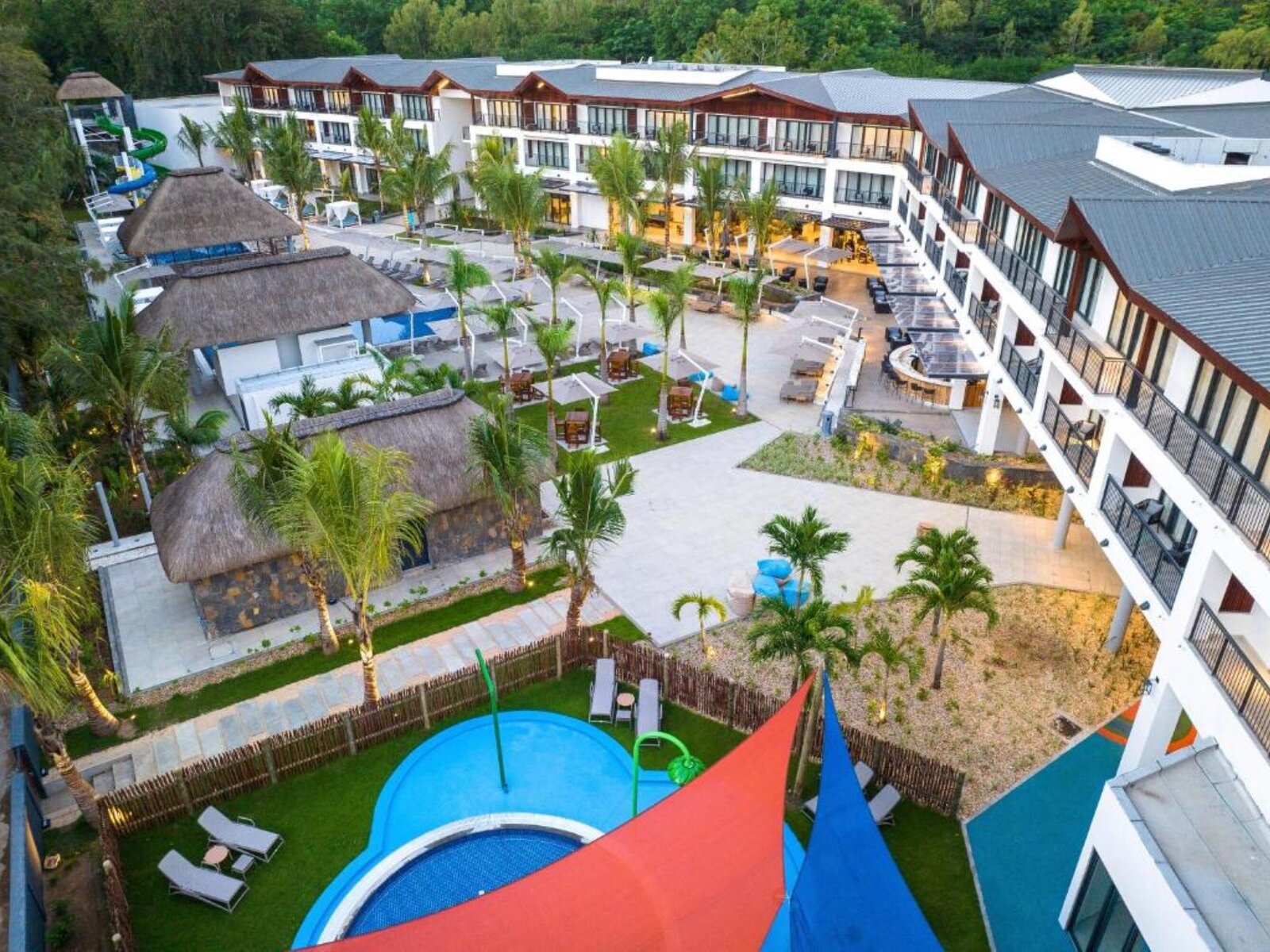 Hotel Ocean´s Creek Beach Hotel in Balaclava günstig buchen bei TUI.com
