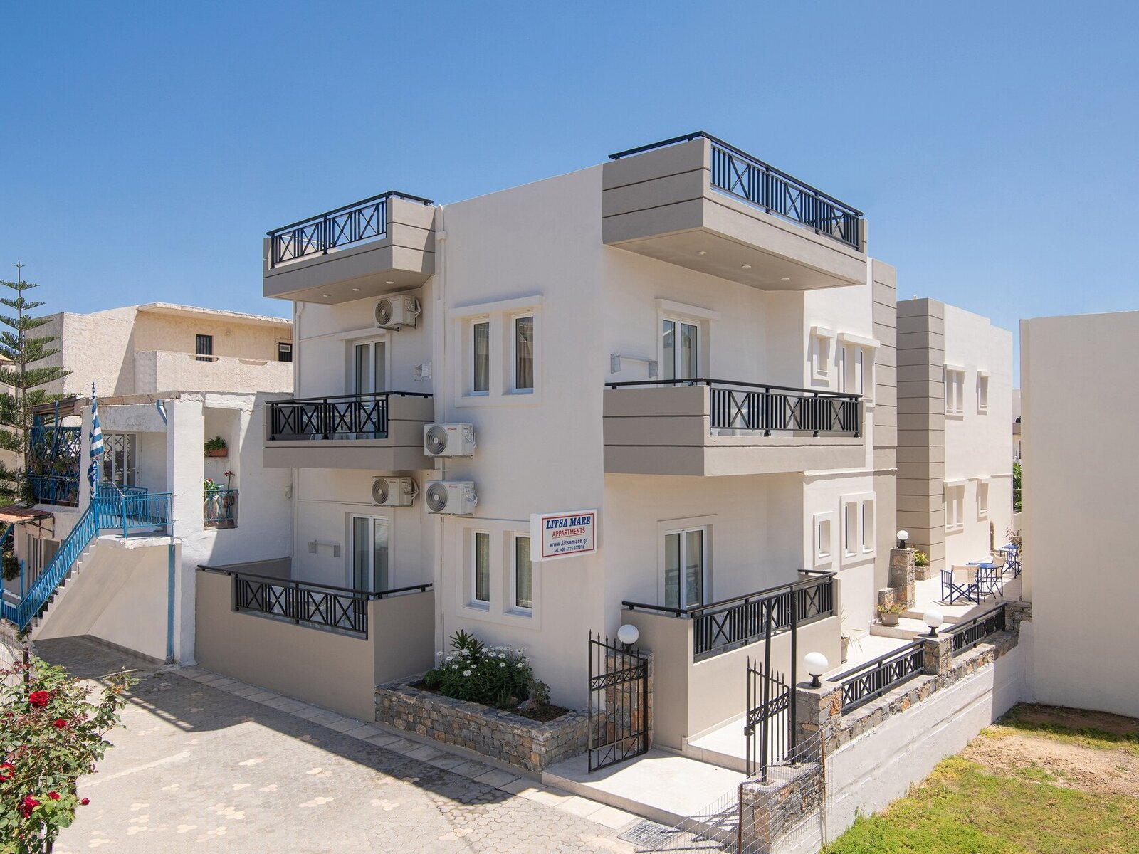 Hotel Litsa Mare Apartments in Aghia Pelaghia günstig buchen bei TUI.com