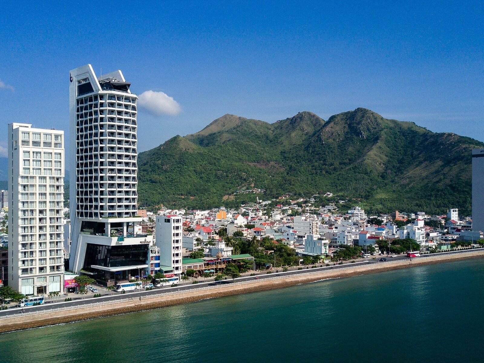 Hotel Boton Blue Hotel & Spa in Nha Trang günstig buchen bei TUI.com