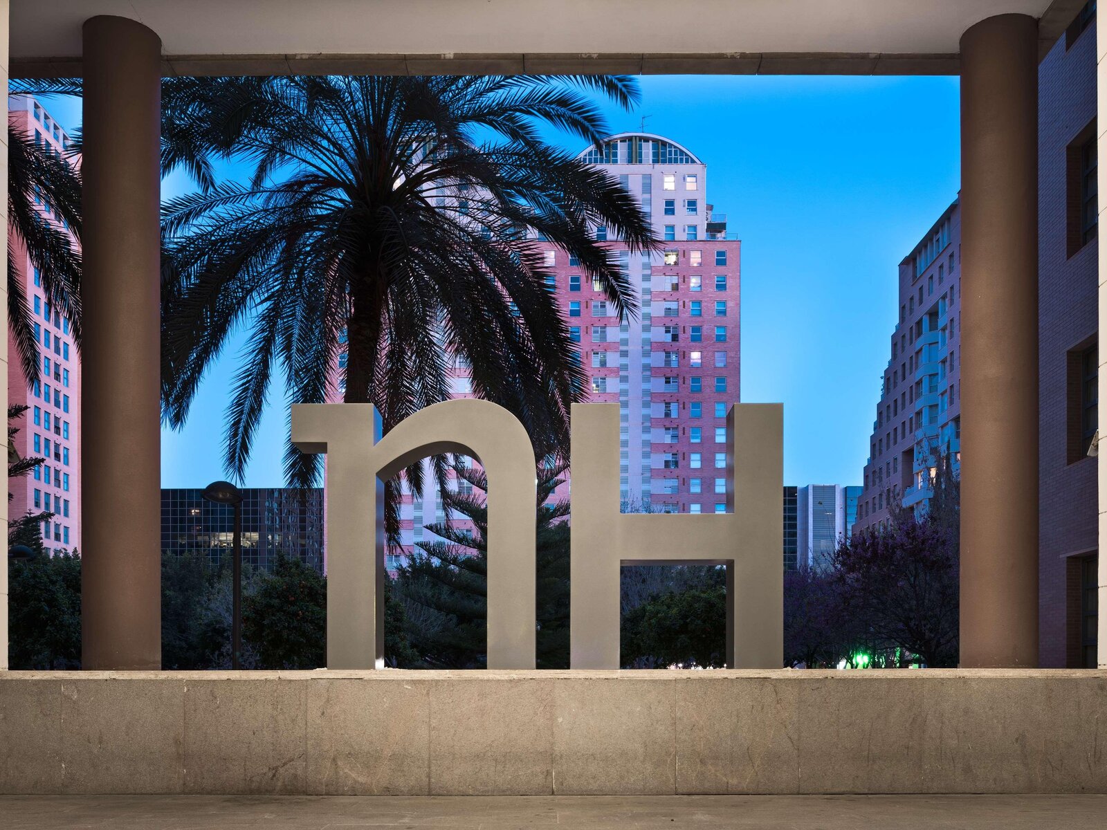 NH Valencia Las Artes - Valencia Urlaub inkl. Flug » ltur