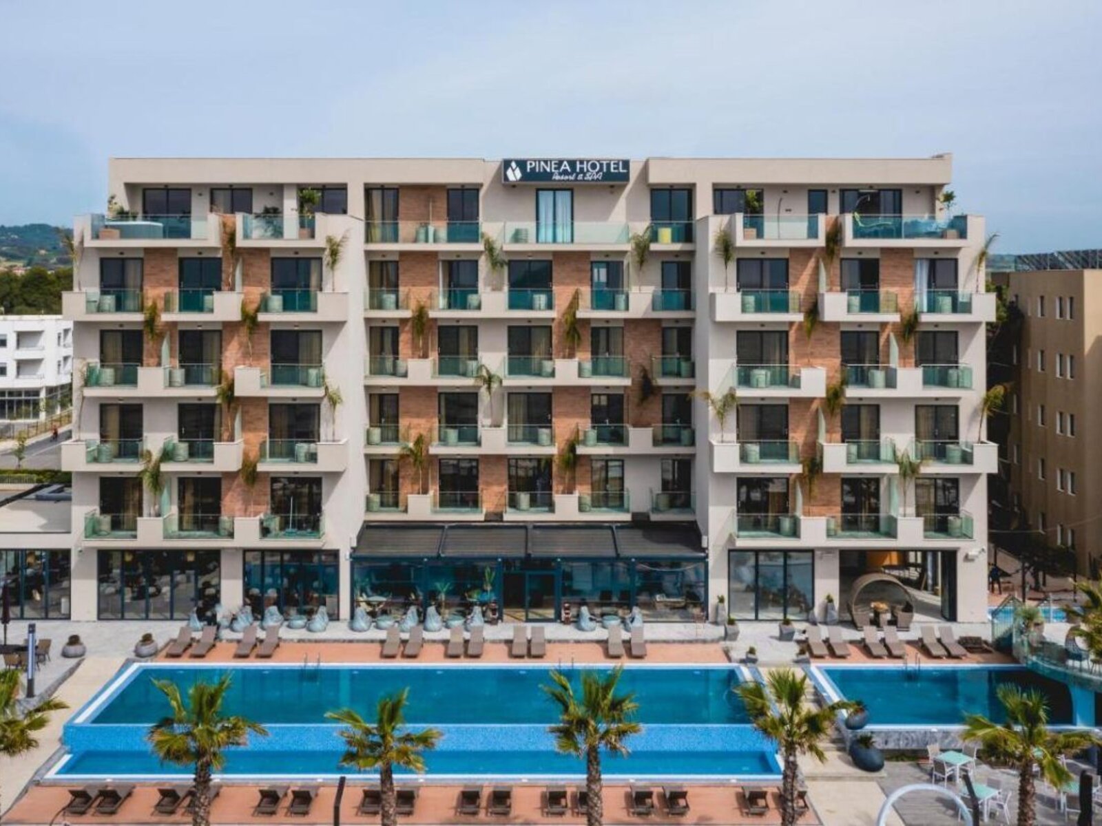 Hotel Pinea Hotel Resort & Spa in Golem günstig buchen bei TUI.com