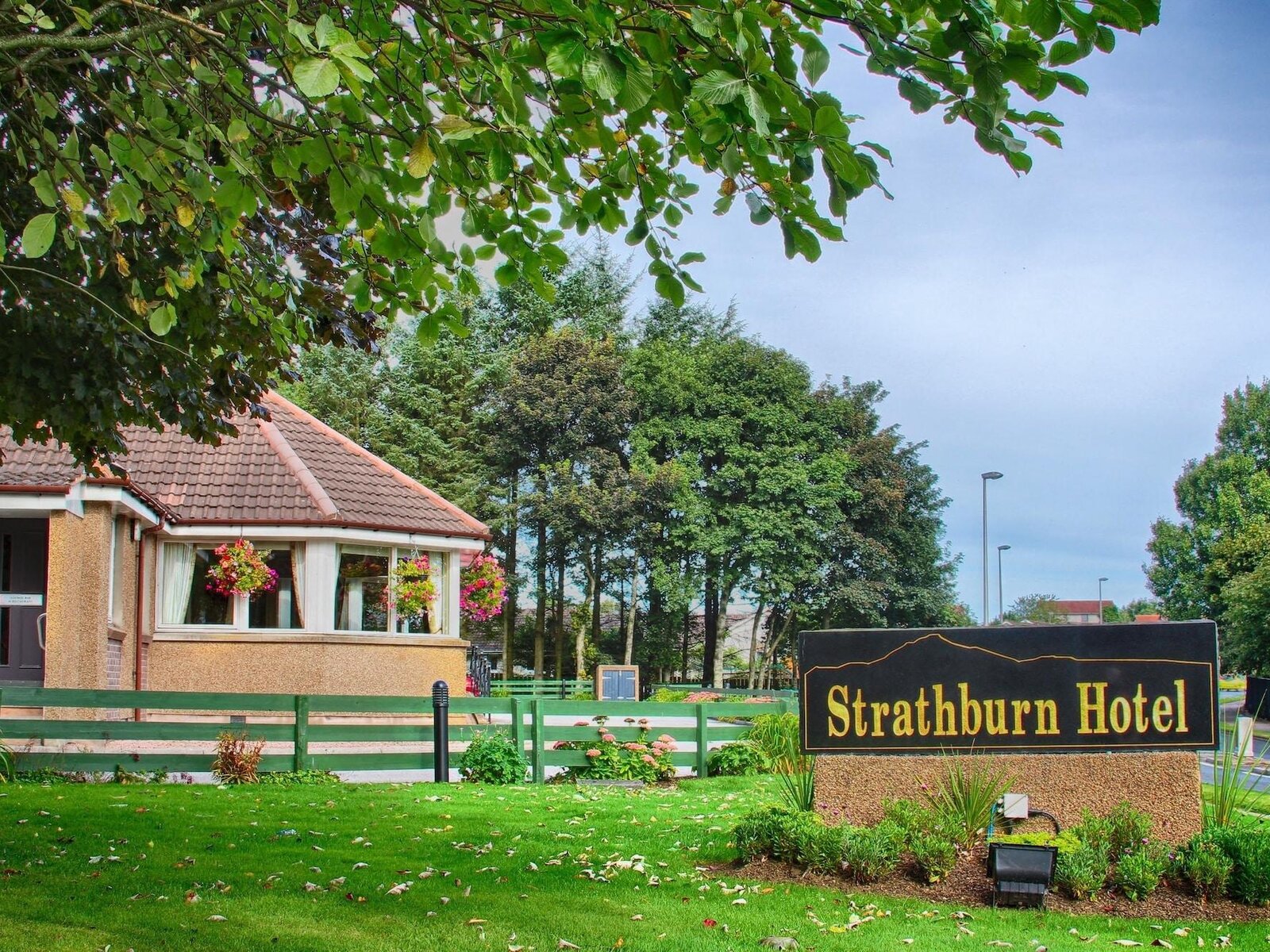 Strathburn Hotel ★★★★ - Inverurie Ferien inkl. Flug » ltur