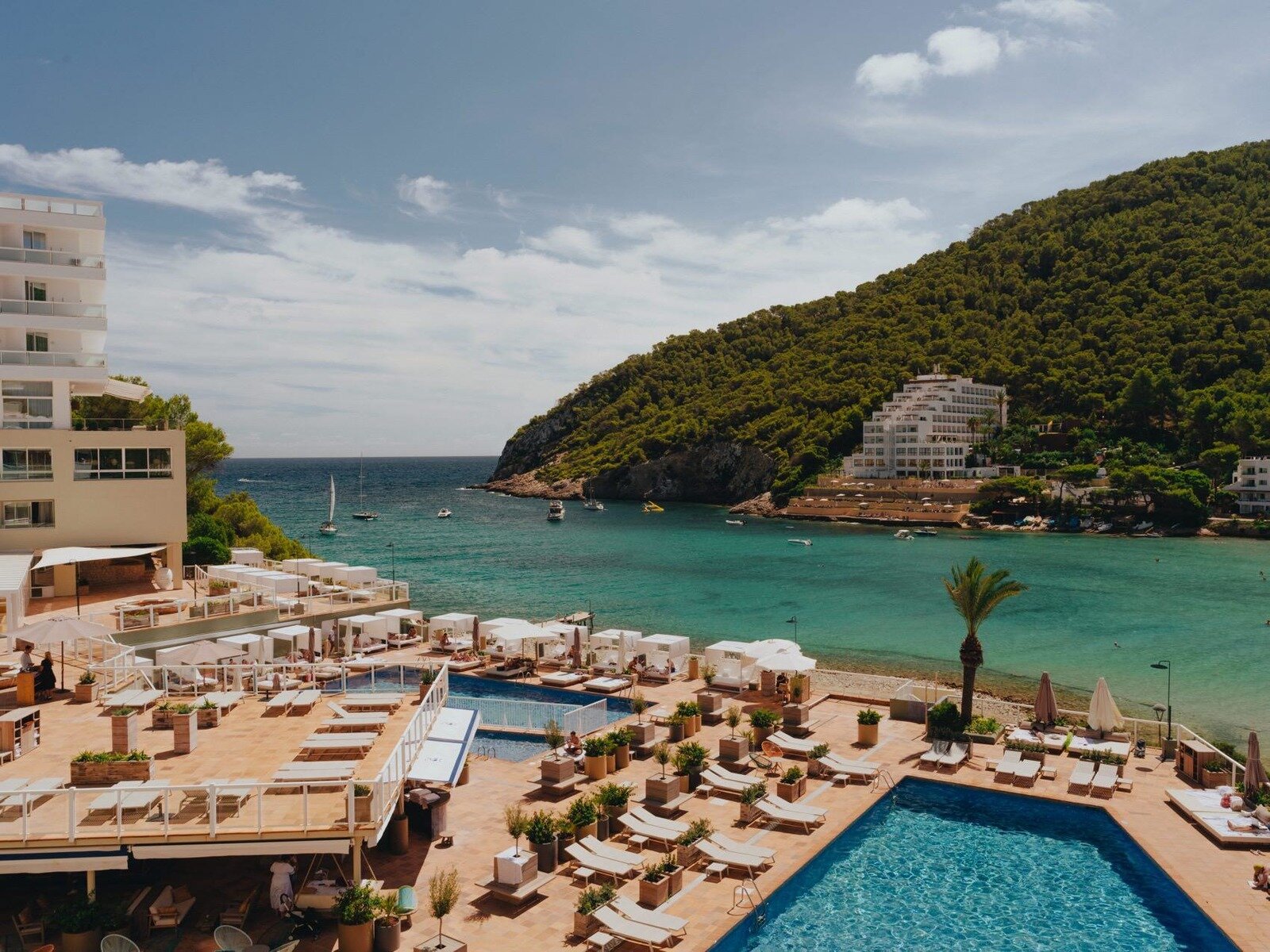 Hotel Mondrian Ibiza in Cala Llonga günstig buchen bei TUI.com