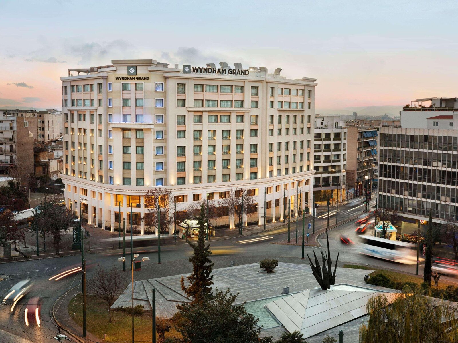 Hotel Wyndham Grand Athens in Athen günstig buchen bei TUI.com