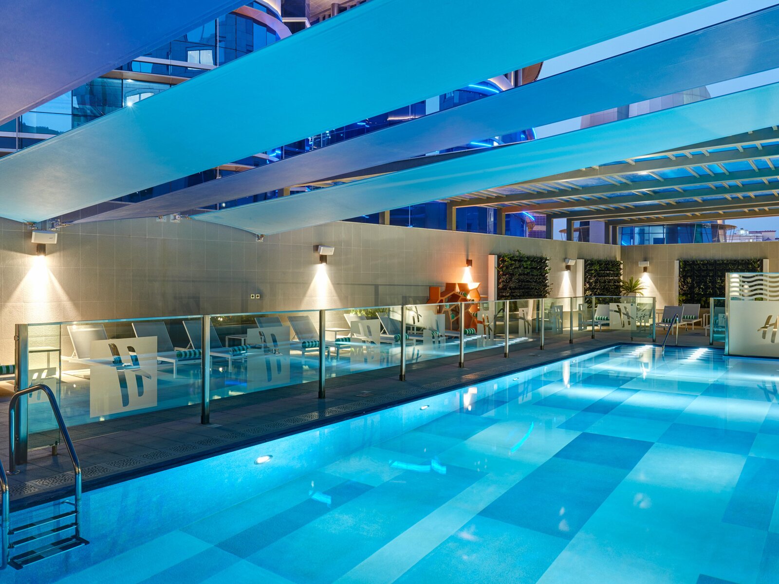 Hotel Holiday Inn Doha - The Business Park in Doha, Airport und ...