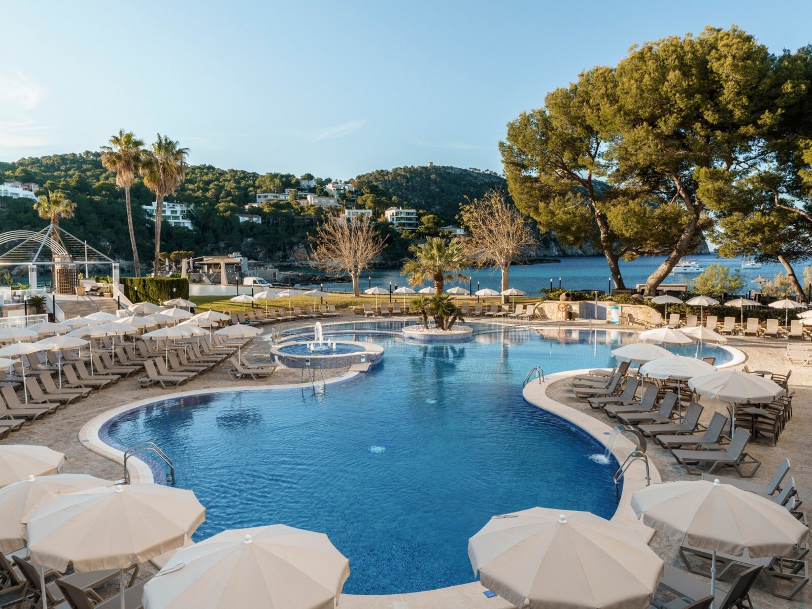 ALUA CAMP DE MAR - Camp de Mar Urlaub inkl. Flug » ltur