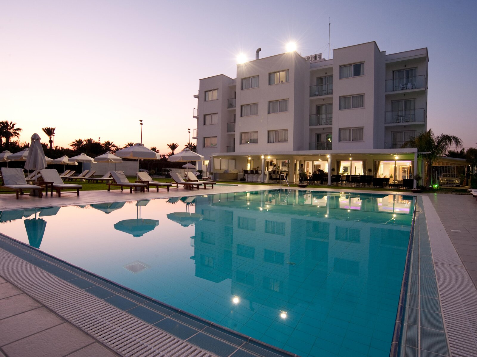 Hotel Frixos Suites Hotel in Larnaca günstig buchen bei TUI.com