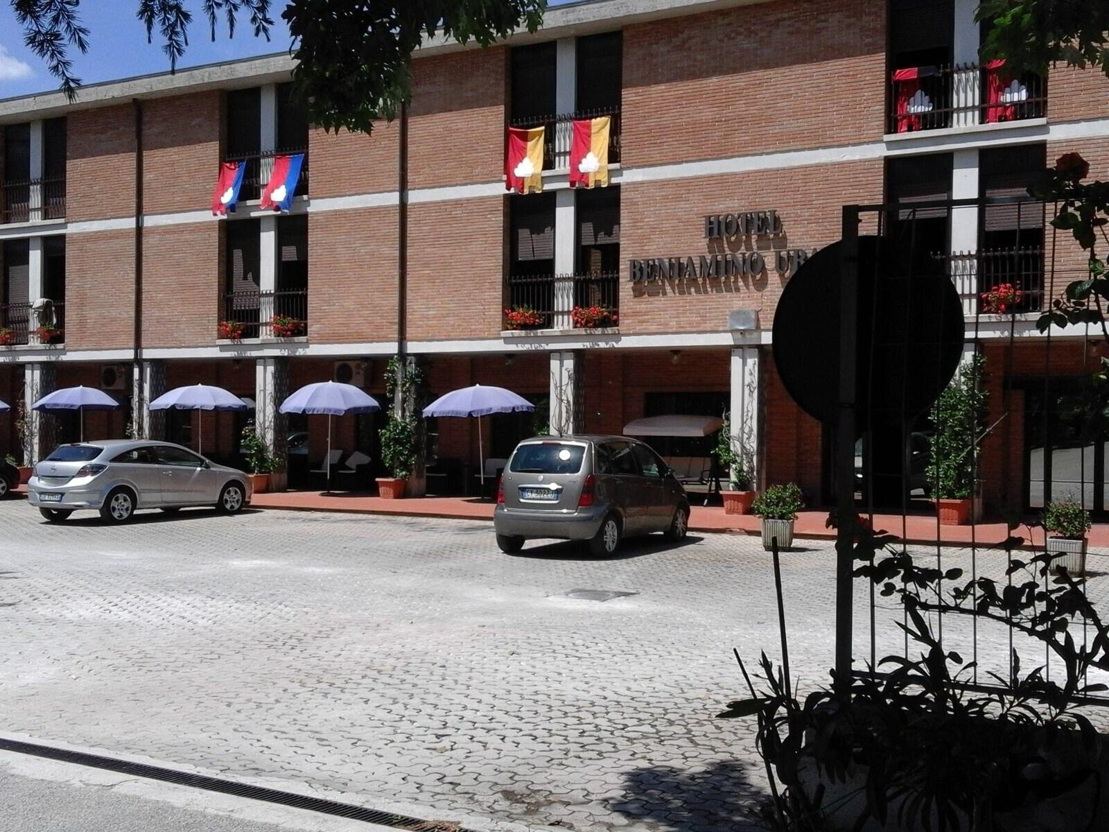 Hub Hotel - Gubbio séjour avec vol inclus » ltur