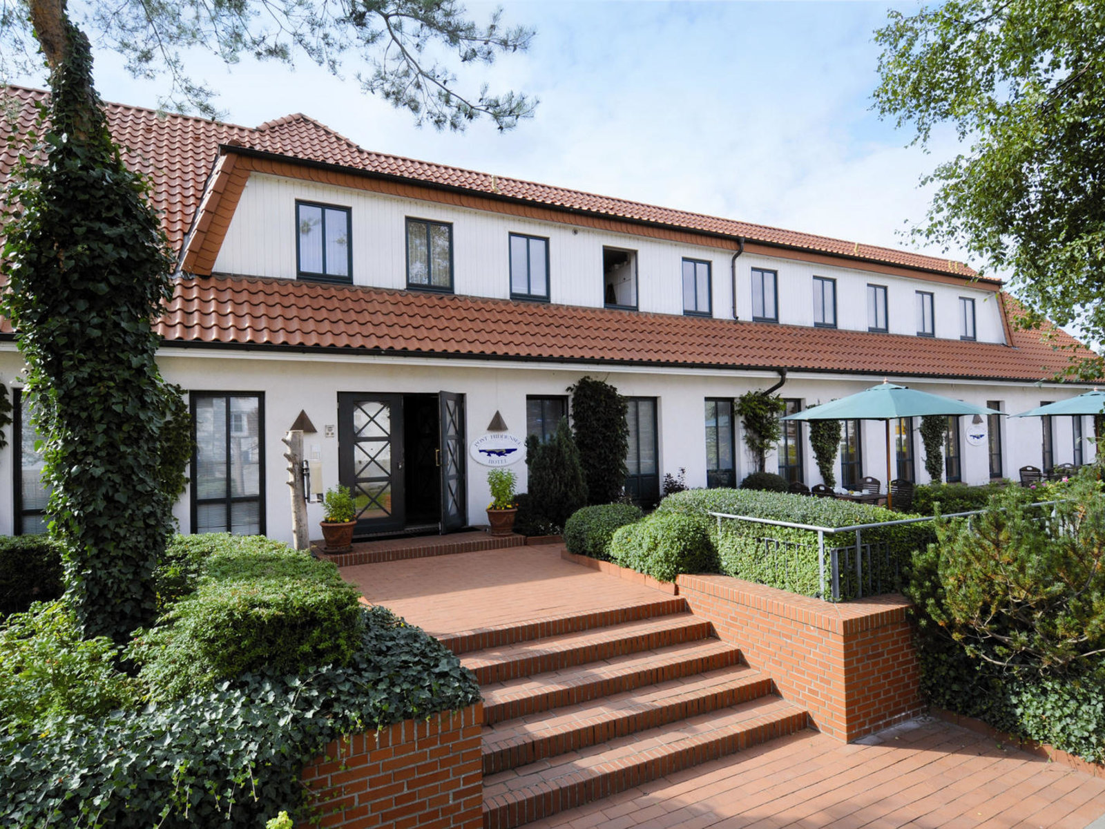 Hotel Appartementhotel Post Hiddensee in Hiddensee günstig buchen bei ...