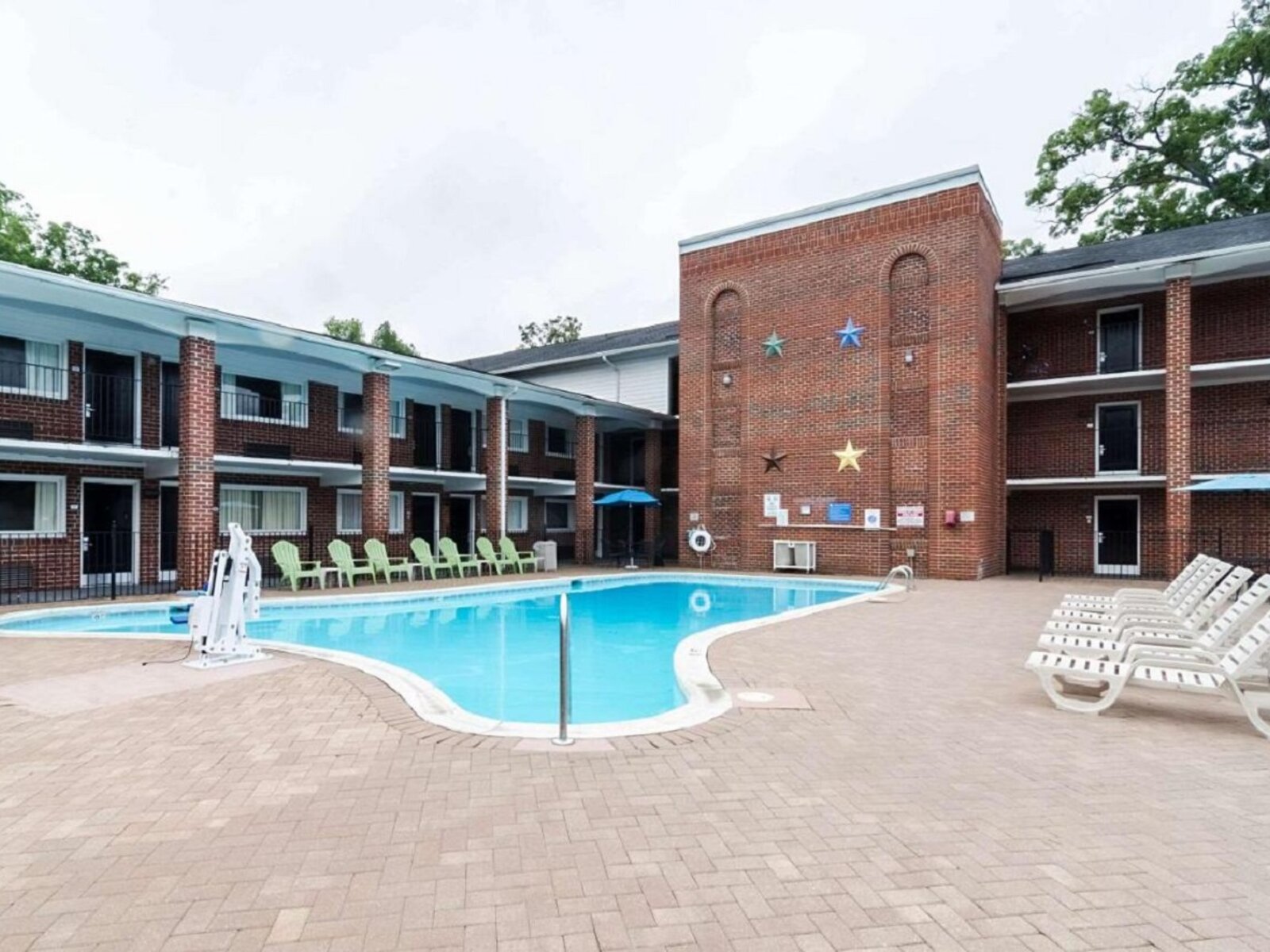 Hotel Suburban Studios in Williamsburg günstig buchen bei TUI.com