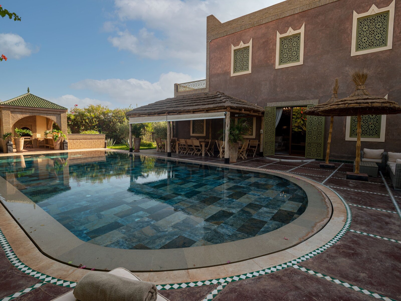 Hotel Maria Towers , Palais Table D'hotes & Spa in Marrakesch günstig ...