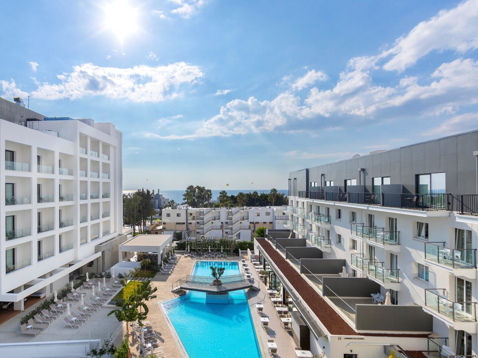 Hotel Anemi Hotel and Suites in Paphos günstig buchen bei TUI.com