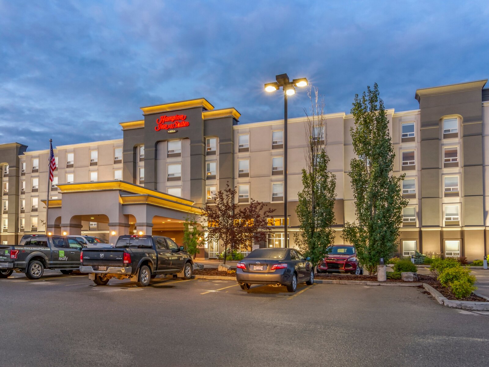 Hotel Hampton Inn Suites Edmonton West in Edmonton günstig buchen bei ...