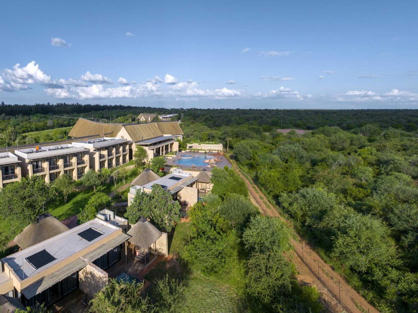 Hotel Radisson Safari Hotel Hoedspruit in Hoedspruit günstig buchen bei ...