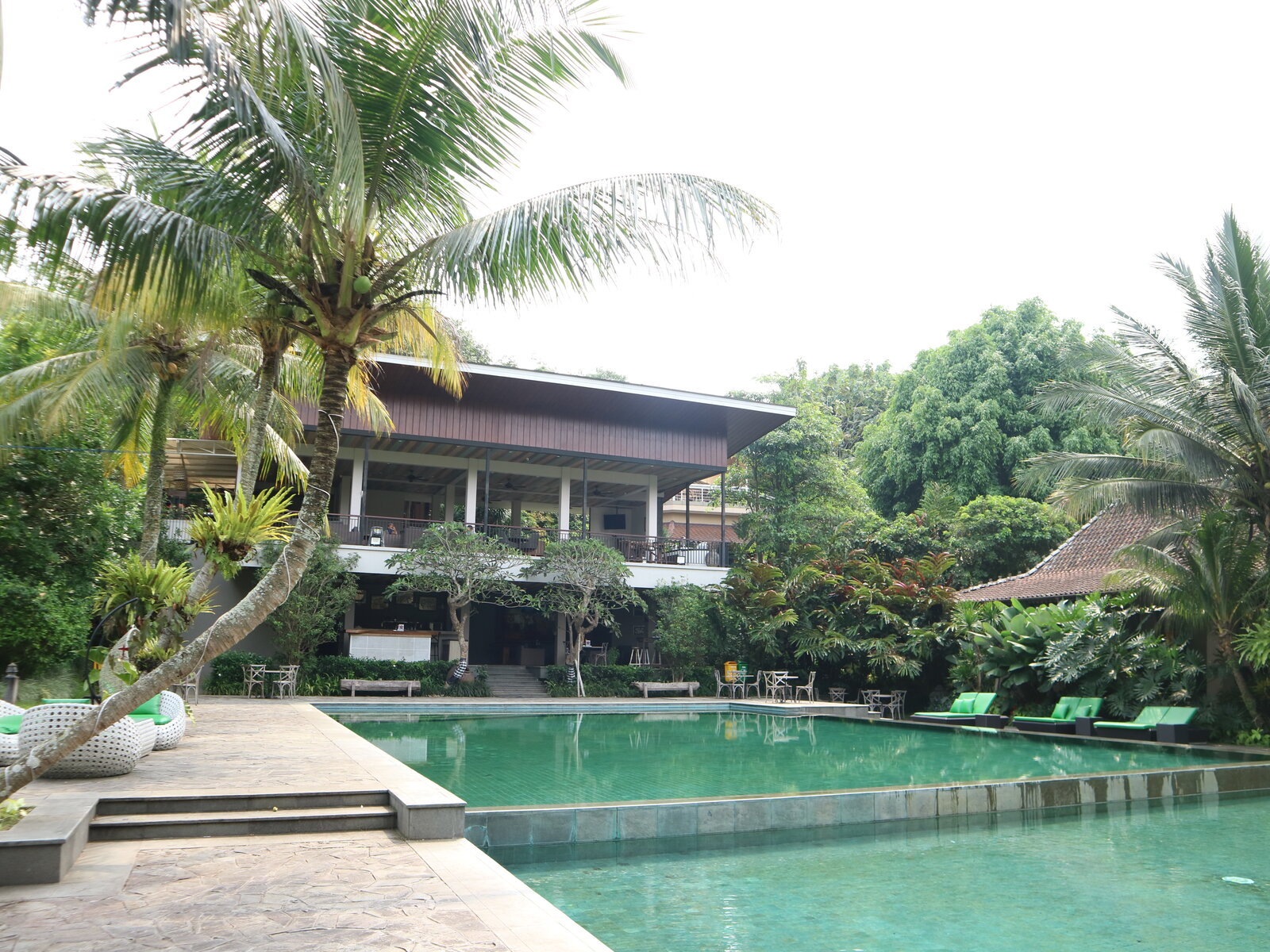 Hotel Amanuba Hotel & Resort Rancamaya in Bogor günstig buchen bei TUI.com