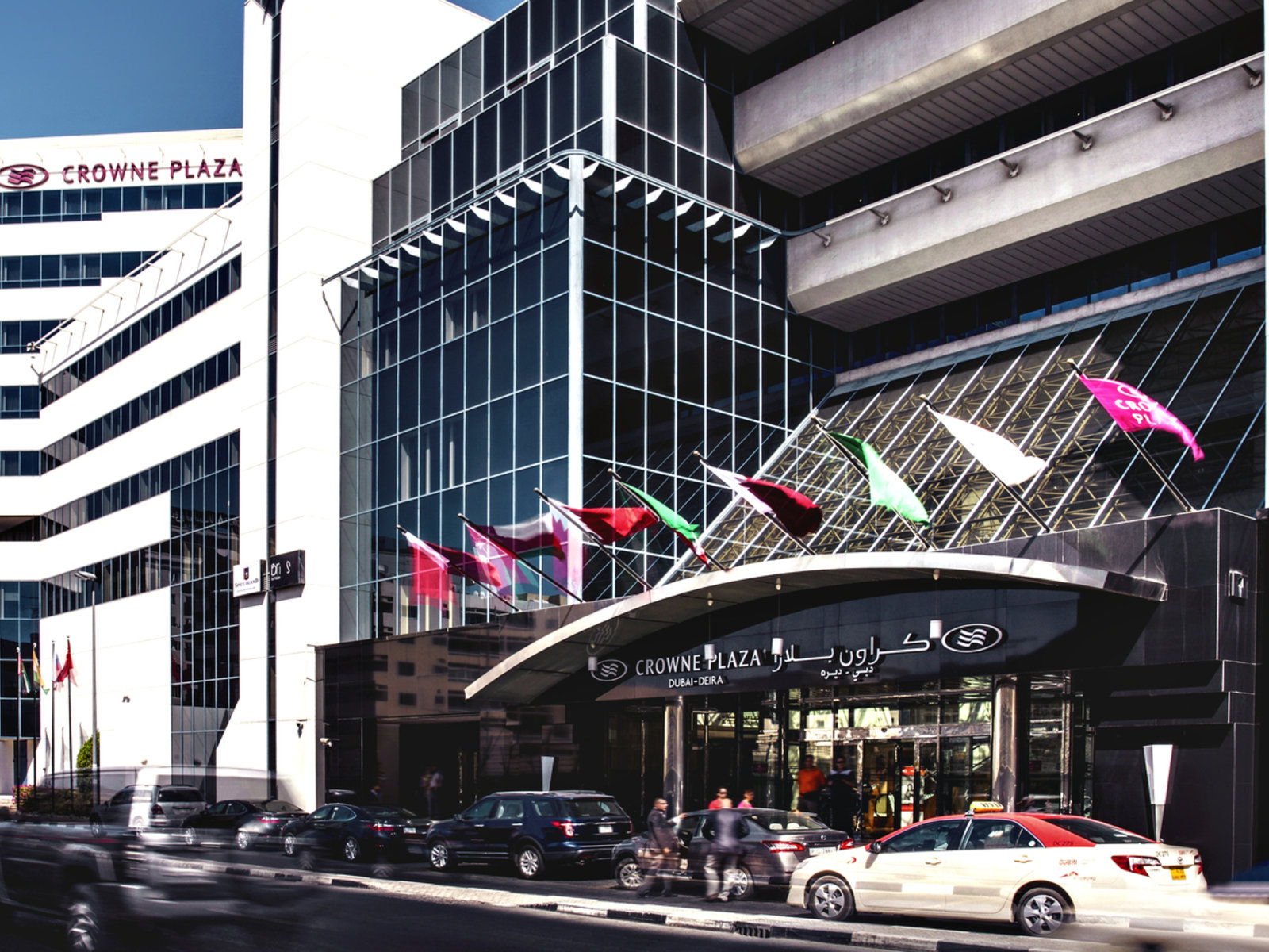 Crowne Plaza Deira ★★★★★ - Dubai Urlaub inkl. Flug » ltur