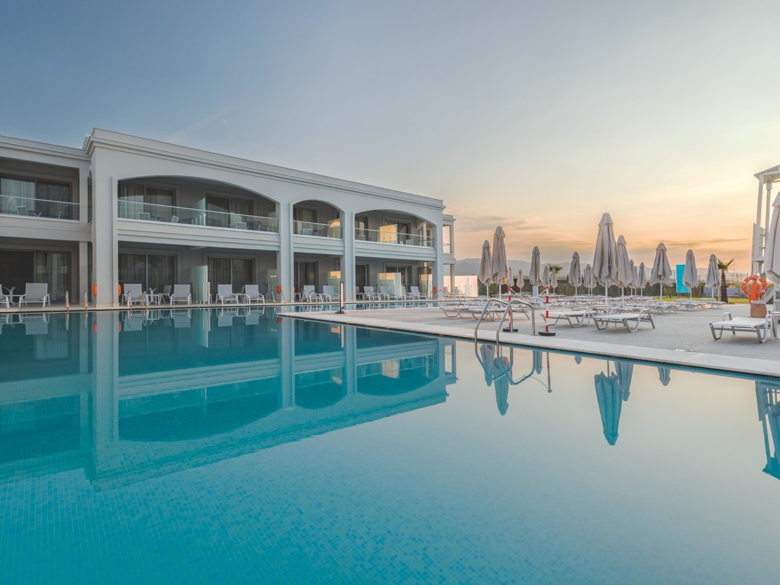 TUI KIDS CLUB Blue Lagoon Queen - Kalives Urlaub inkl. Flug » ltur