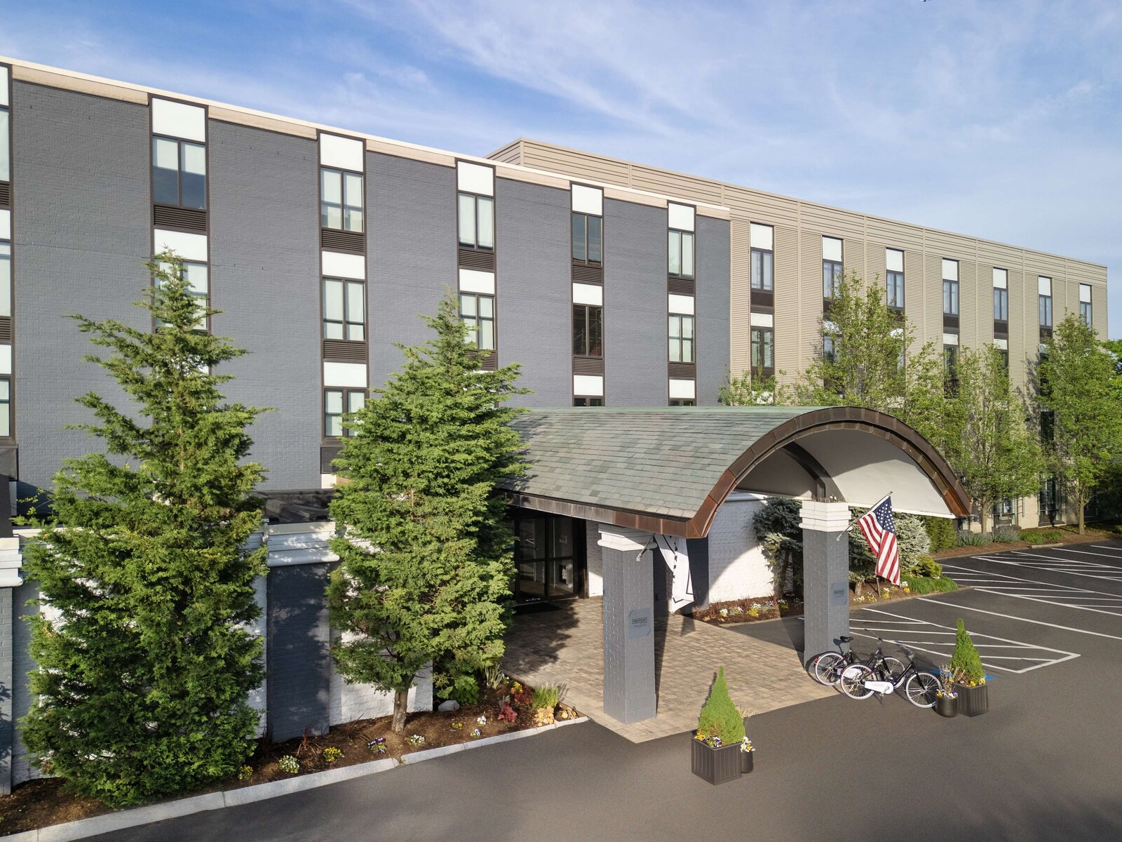 Hotel Freepoint Hotel Cambridge, Tapestry Collection by Hilton in ...