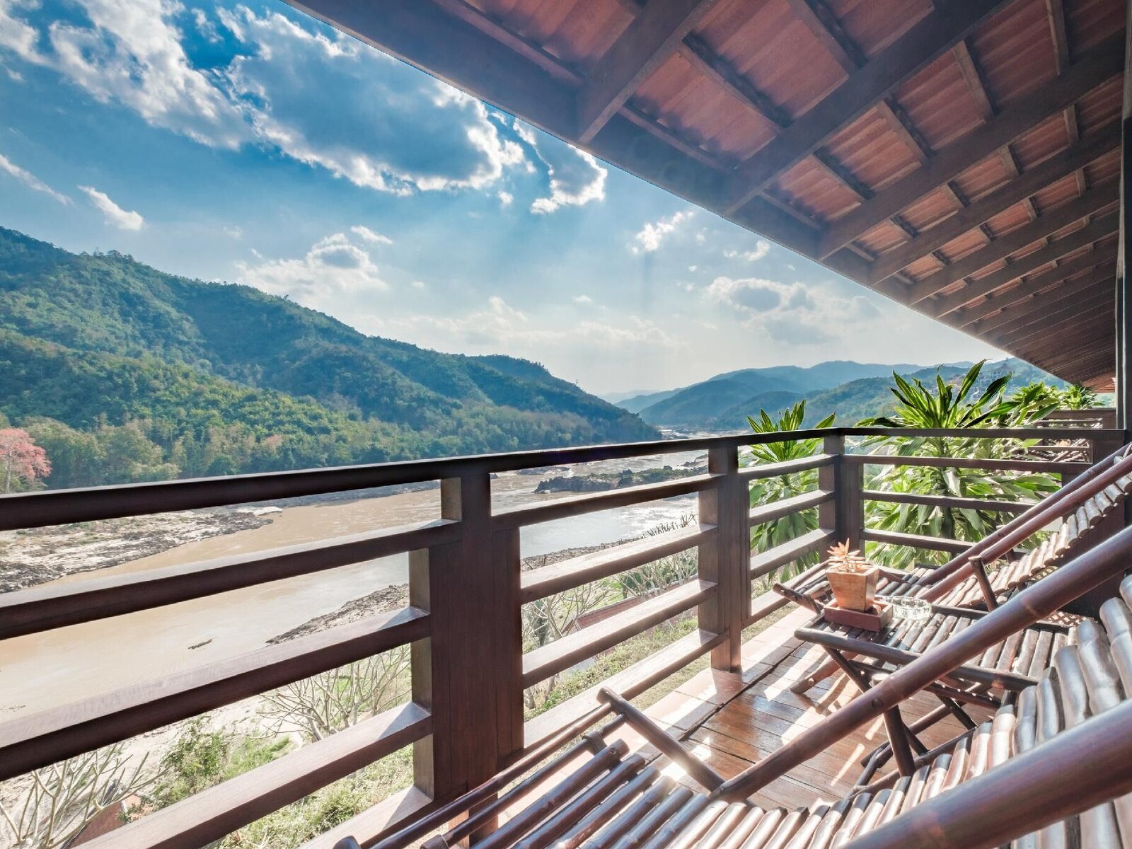 Hotel Sanctuary Pakbeng Lodge in Pakbeng günstig buchen bei TUI.com