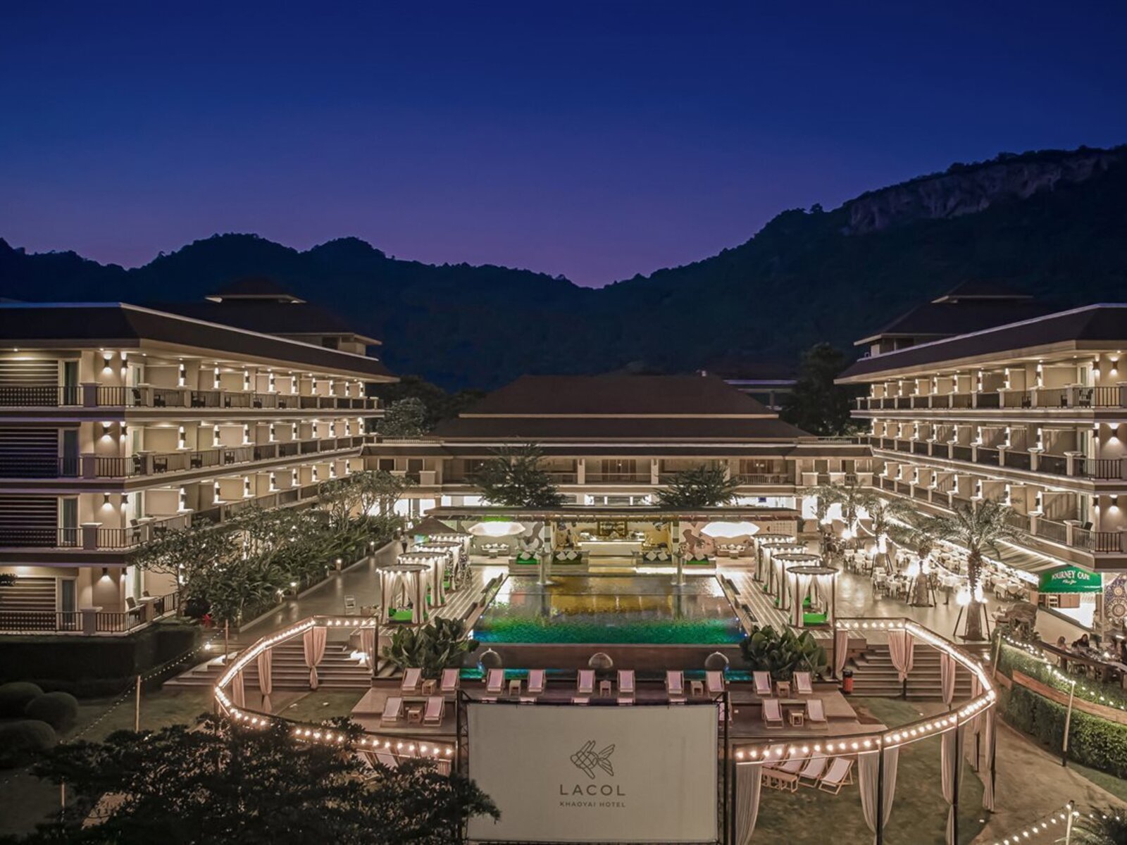 Hotel Lacol Khaoyai - A Chatrium Collection in Khao Yai günstig buchen ...