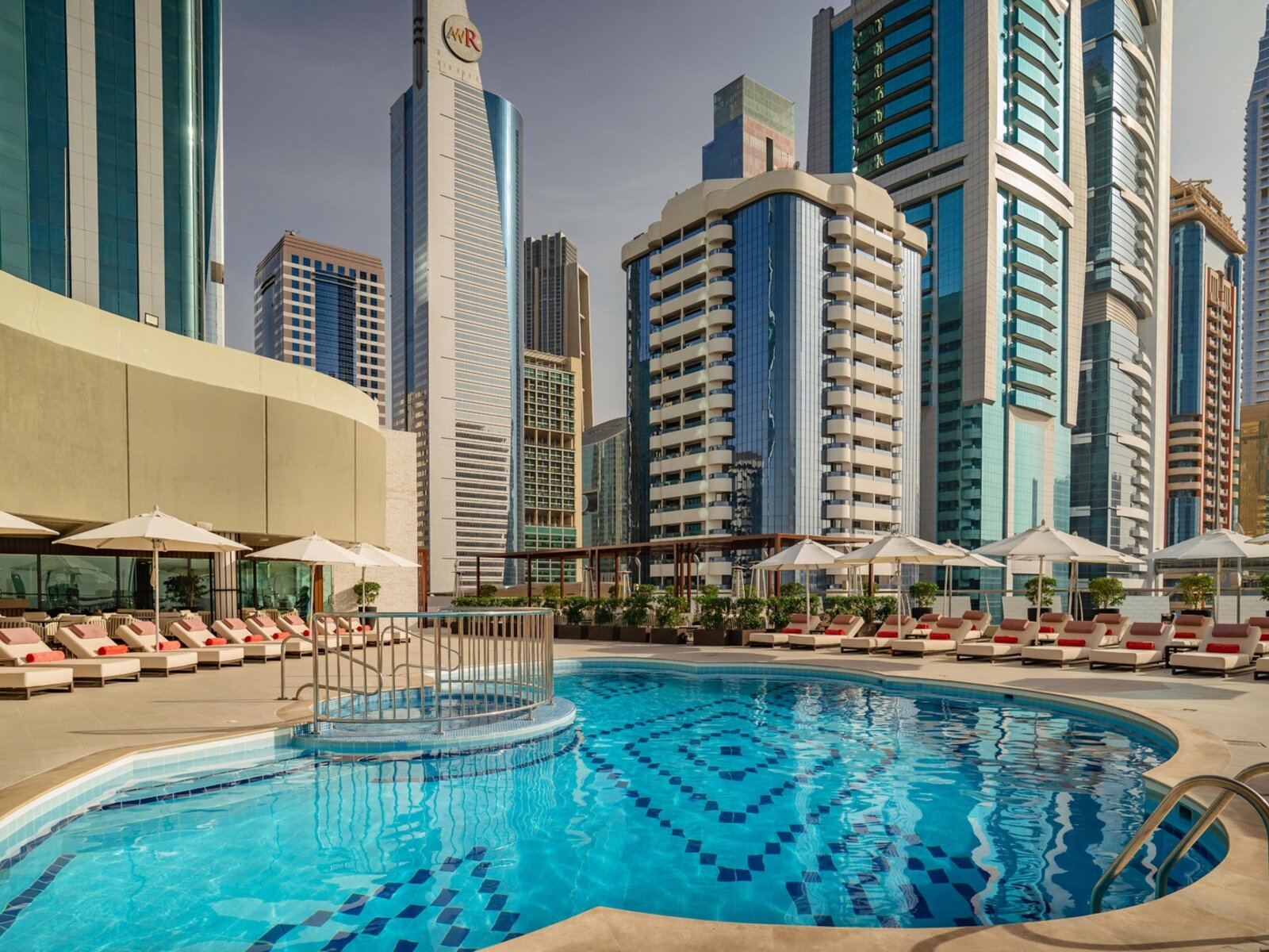Hotel Towers Rotana in Dubai, Sheikh Zayed Road günstig buchen bei TUI.com