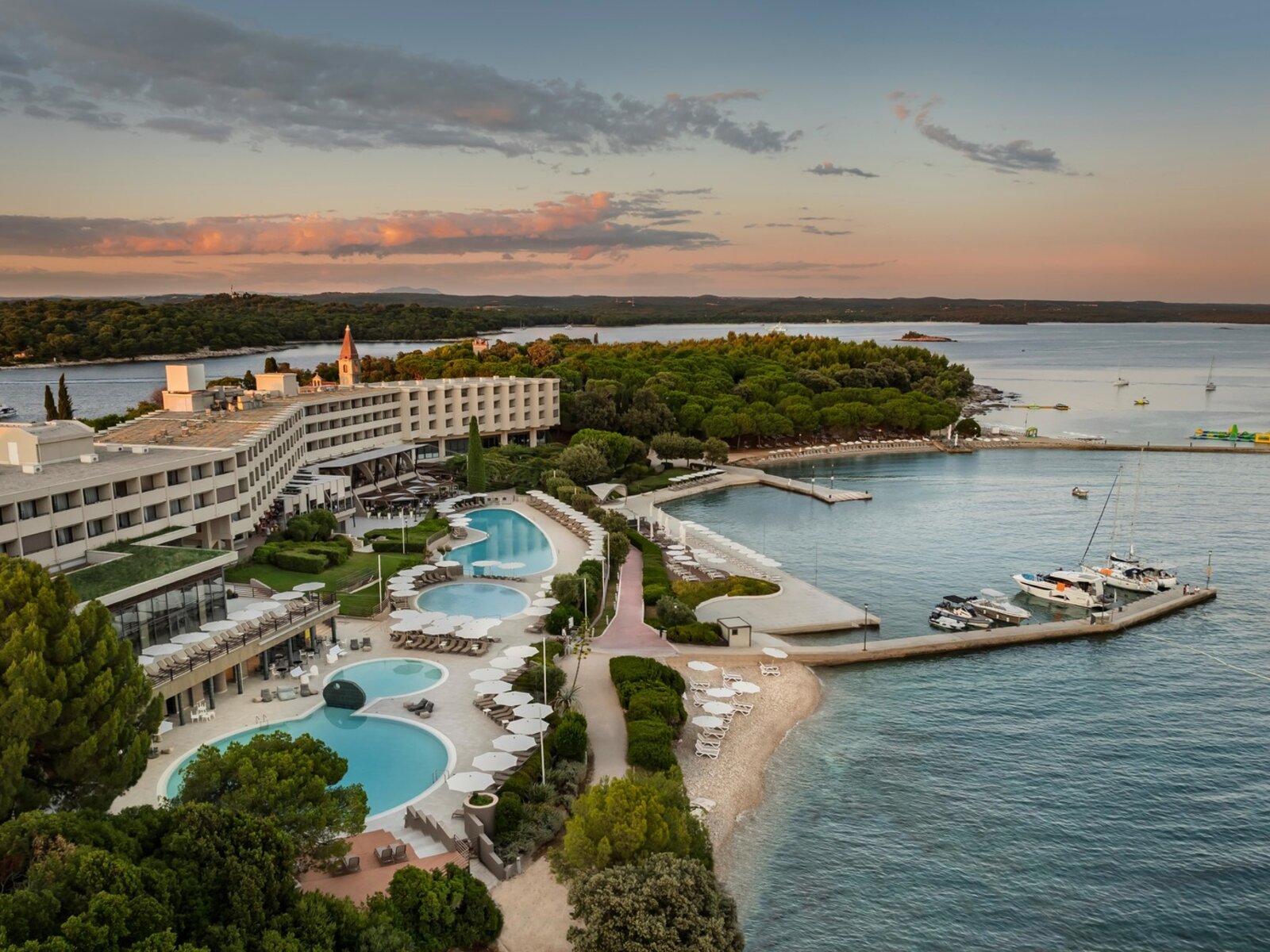 Hotel Maistra Select All Suites Island Hotel Istra in Rovinj günstig ...