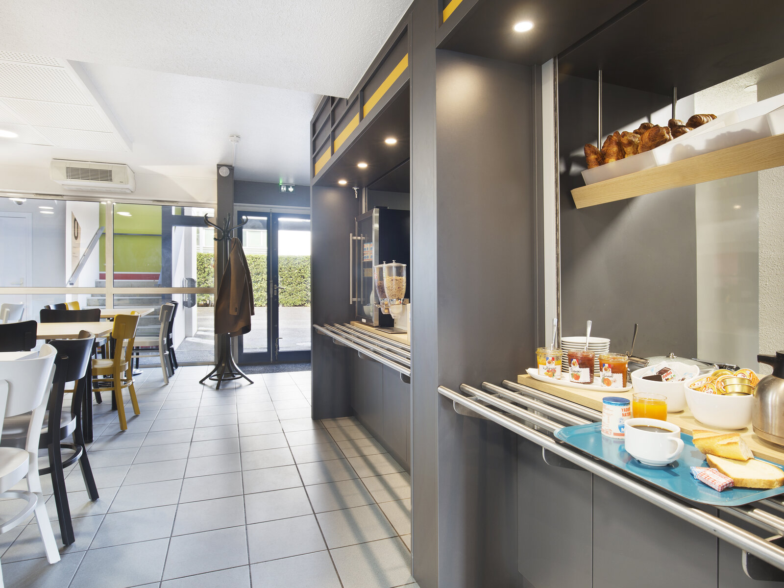 Hotel B&B Hotel Lyon Saint Priest in Saint-Priest günstig buchen bei ...