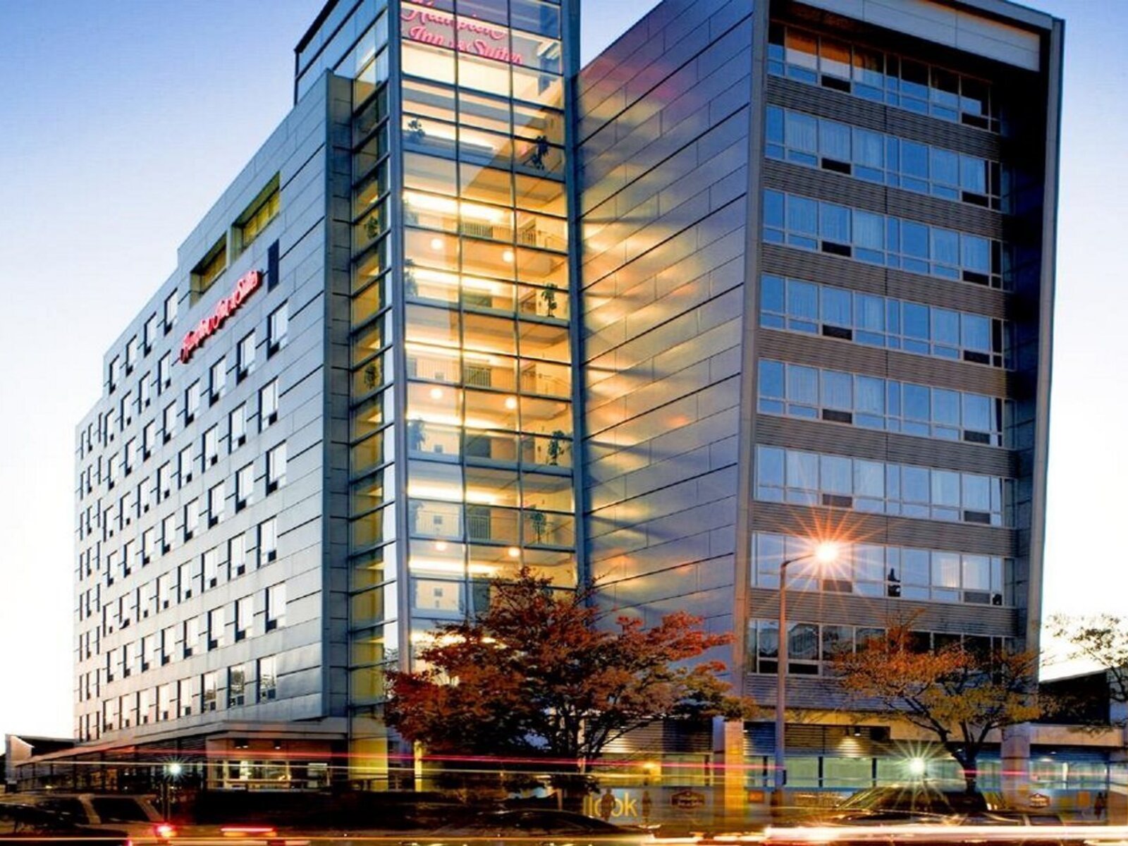 Hotel Hampton Inn and Suites Boston Crosstown Center in Boston günstig ...