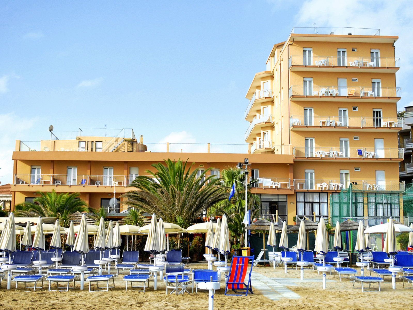 Hotel Hotel Astoria in Pesaro günstig buchen bei TUI.at